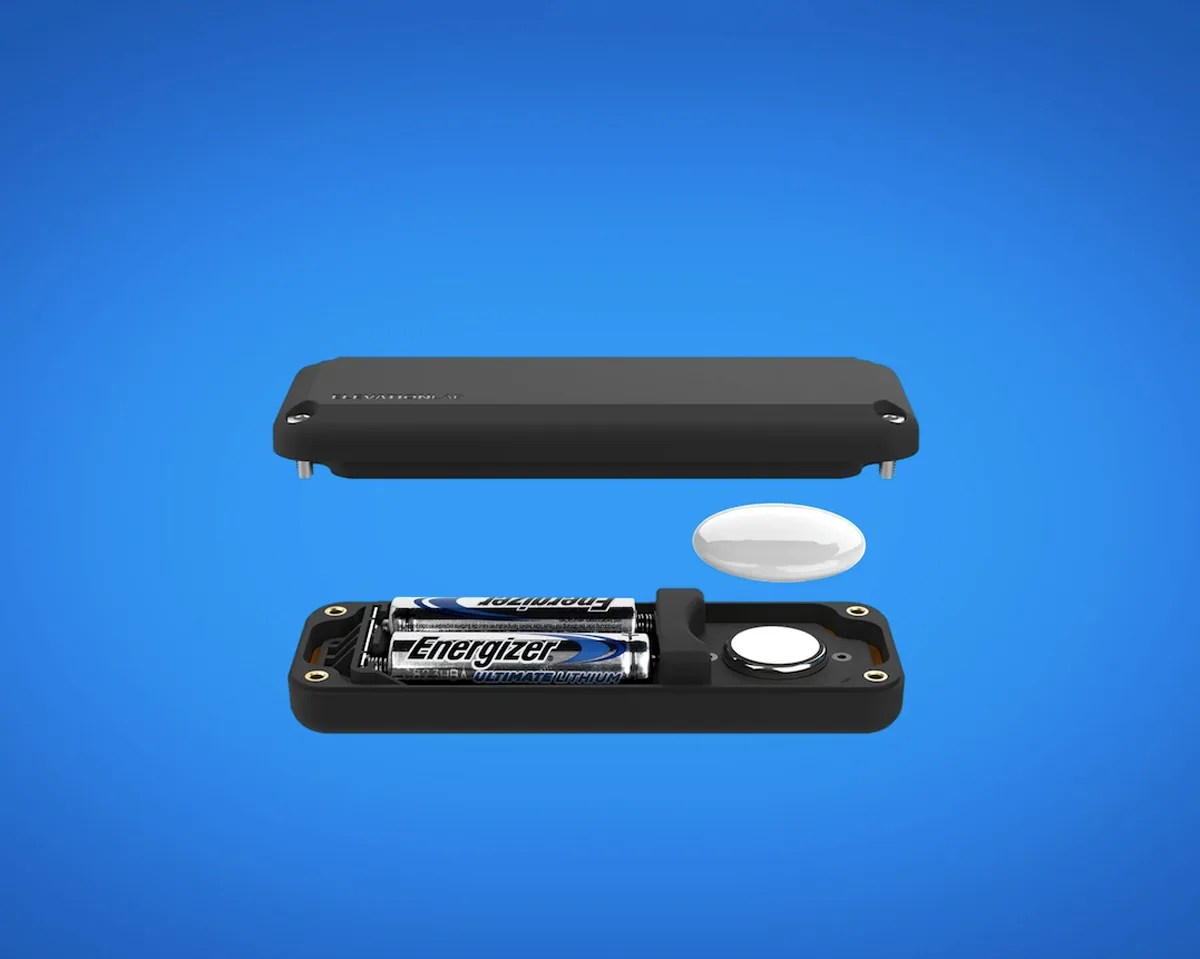 This Affordable Gadget Solves an AirTag's Biggest Weakness