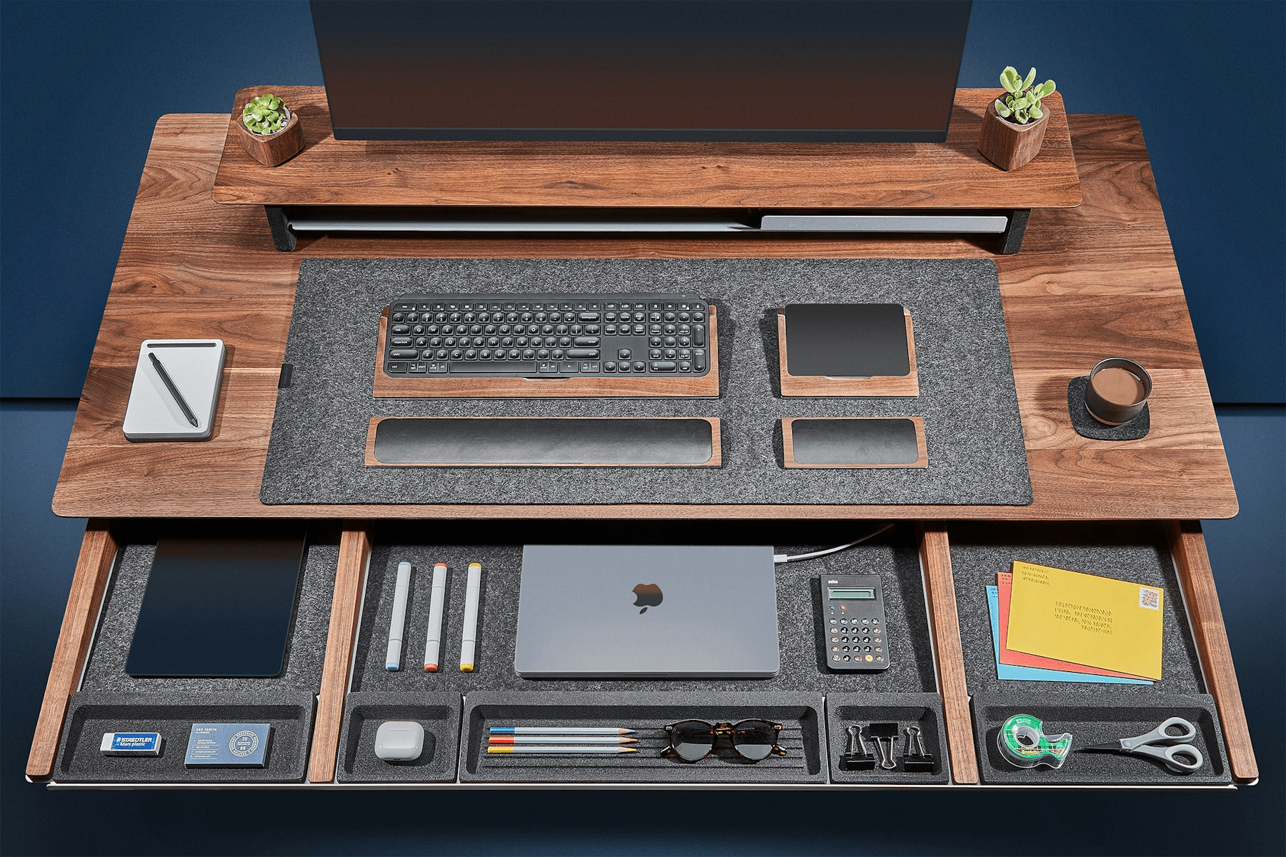 Is This the New King of Standing Desks? | Gear Patrol