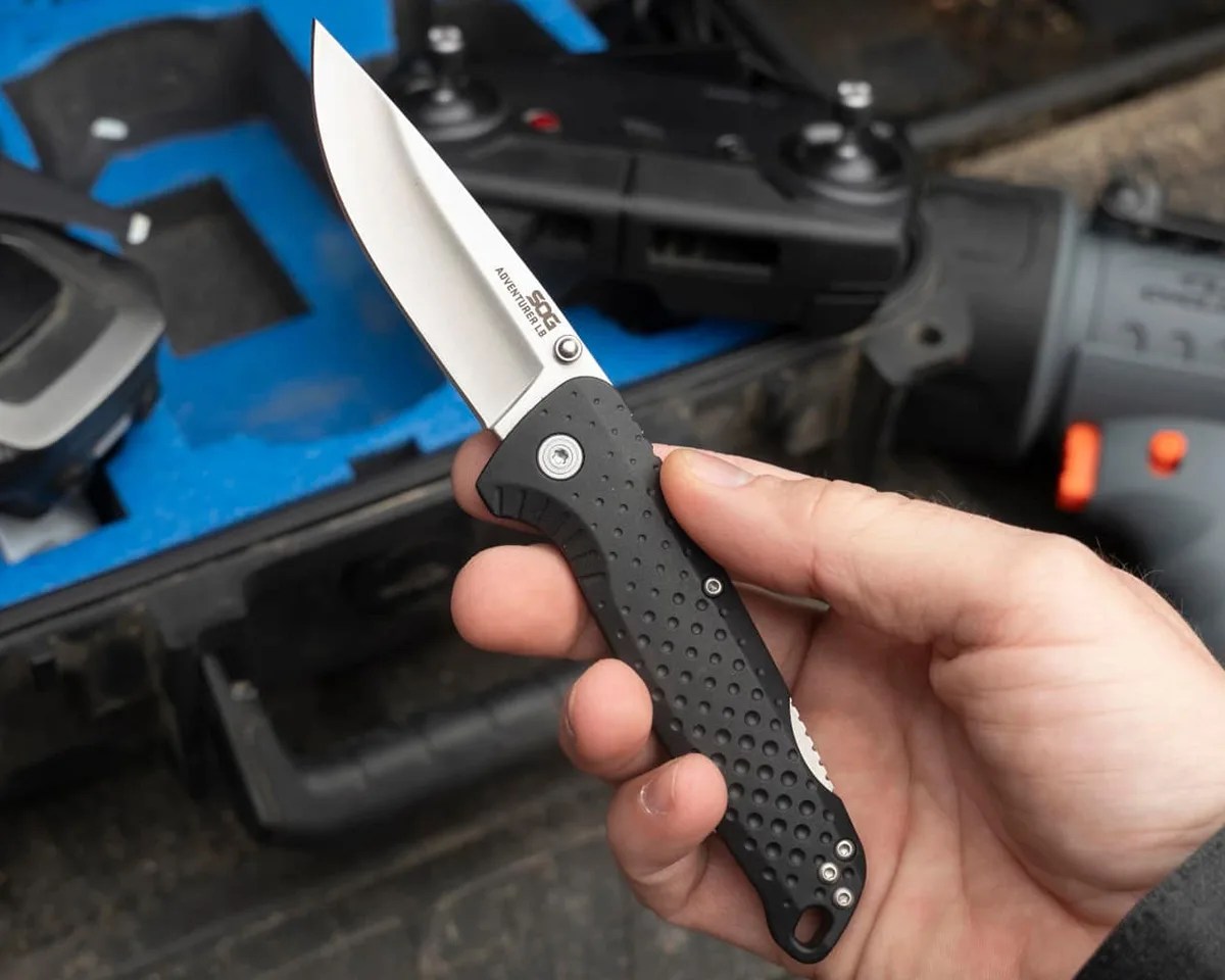 This Crazy-Affordable EDC Knife Blends Classic Features with Modern ...