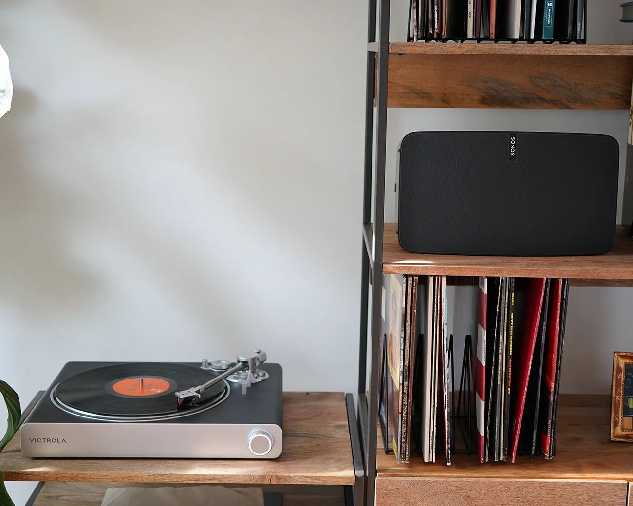 What's the Best Way to Listen to Vinyl on Sonos Speakers?