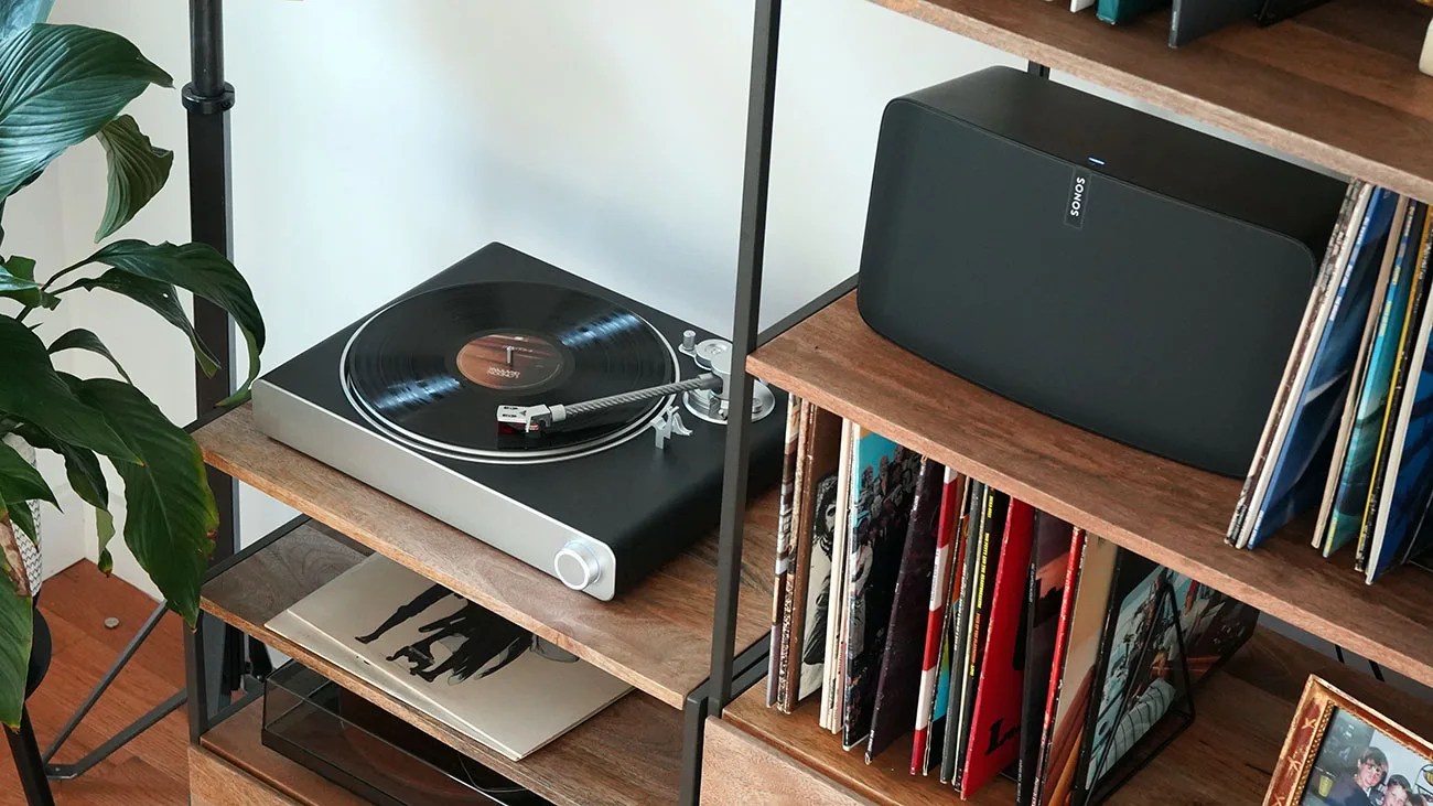 What's the Best Way to Listen to Vinyl on Sonos Speakers?