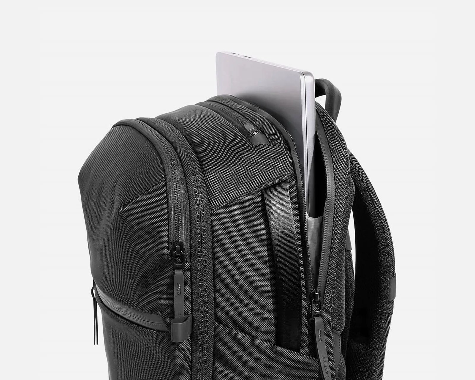 Aer's Excellent EDC Backpack Just Got Better in Almost Every Way
