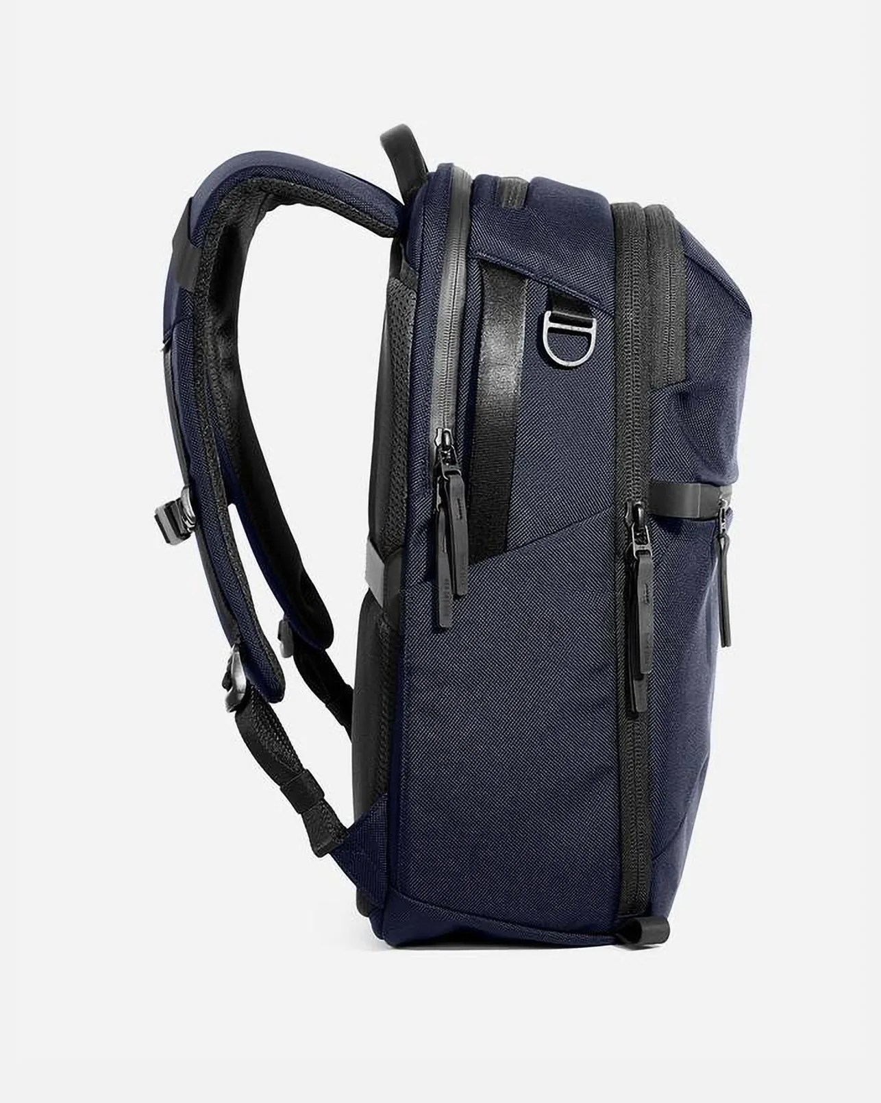Aer's Excellent EDC Backpack Just Got Better in Almost Every Way