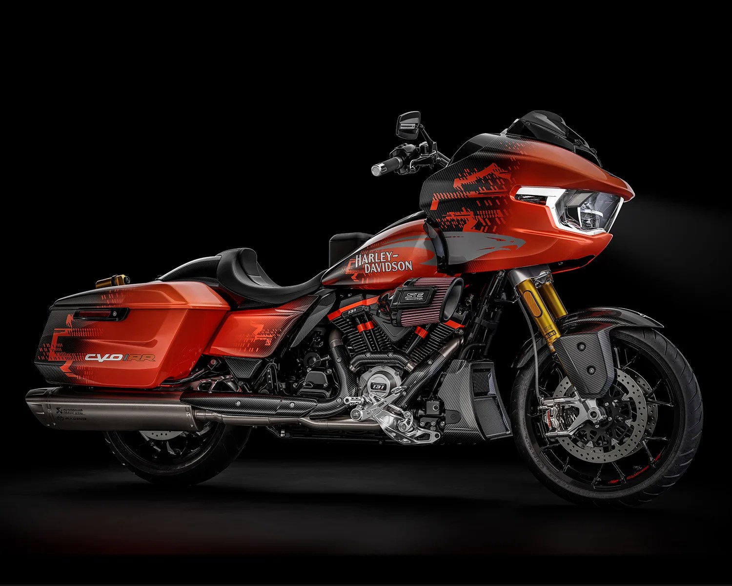 Harley Just Unleashed a Beautifully Beastly Race-Ready Bagger Onto the ...