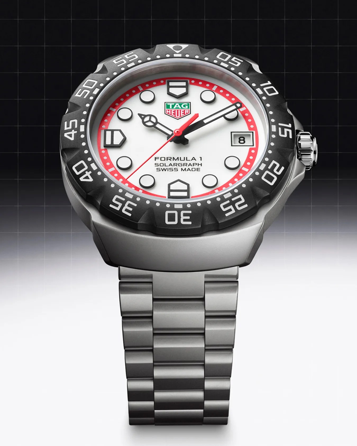 A Beloved Affordable ‘80s Sports Watch Is Back With the Perfect Modern ...