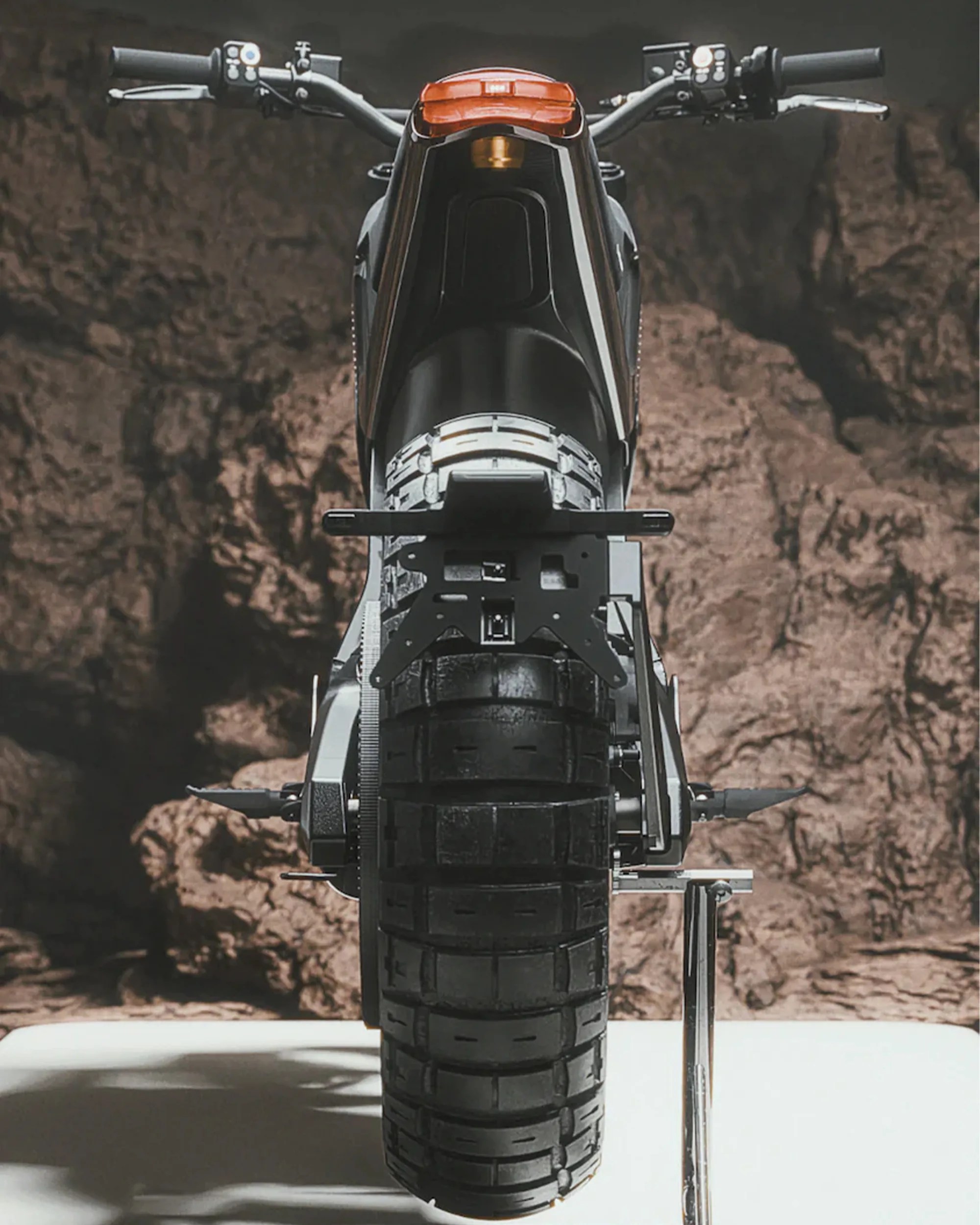 This Cult Brand's Dual-Purpose Scrambler Brings Dirt Devouring ...