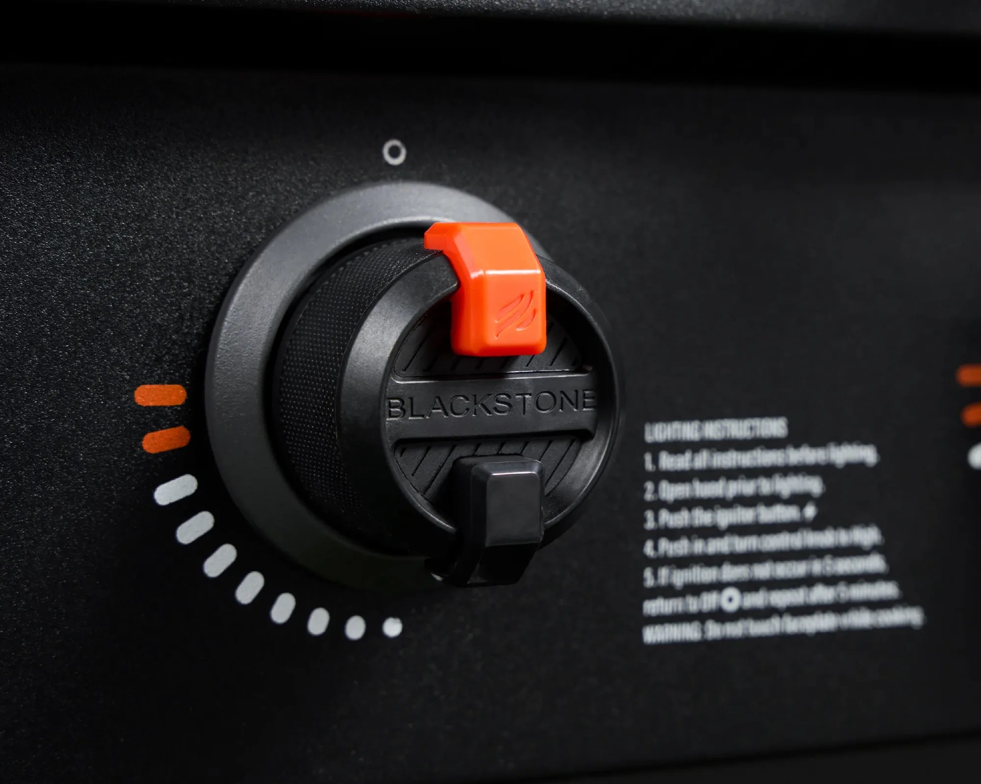 Blackstone's Latest Backyard Cooking Innovation Is Pure Genius (also ...