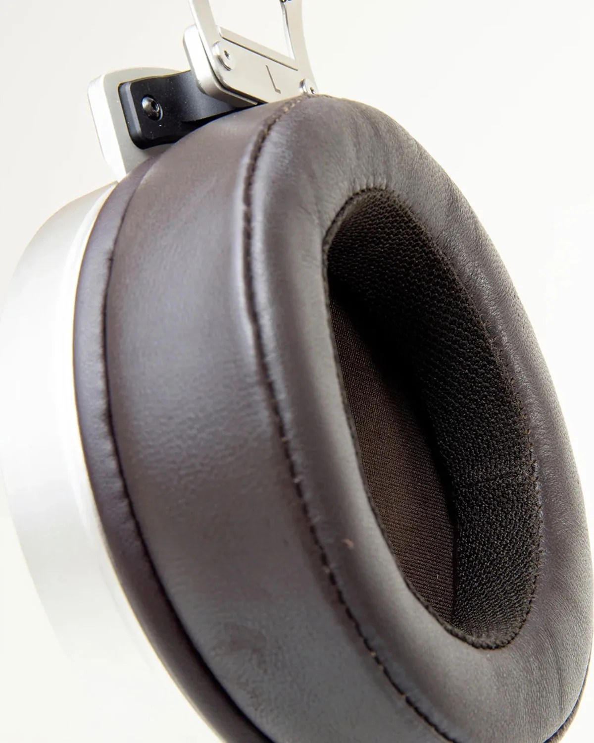 A Revered Japanese Hi-Fi Company Just Unveiled a Stunning Pair of ...