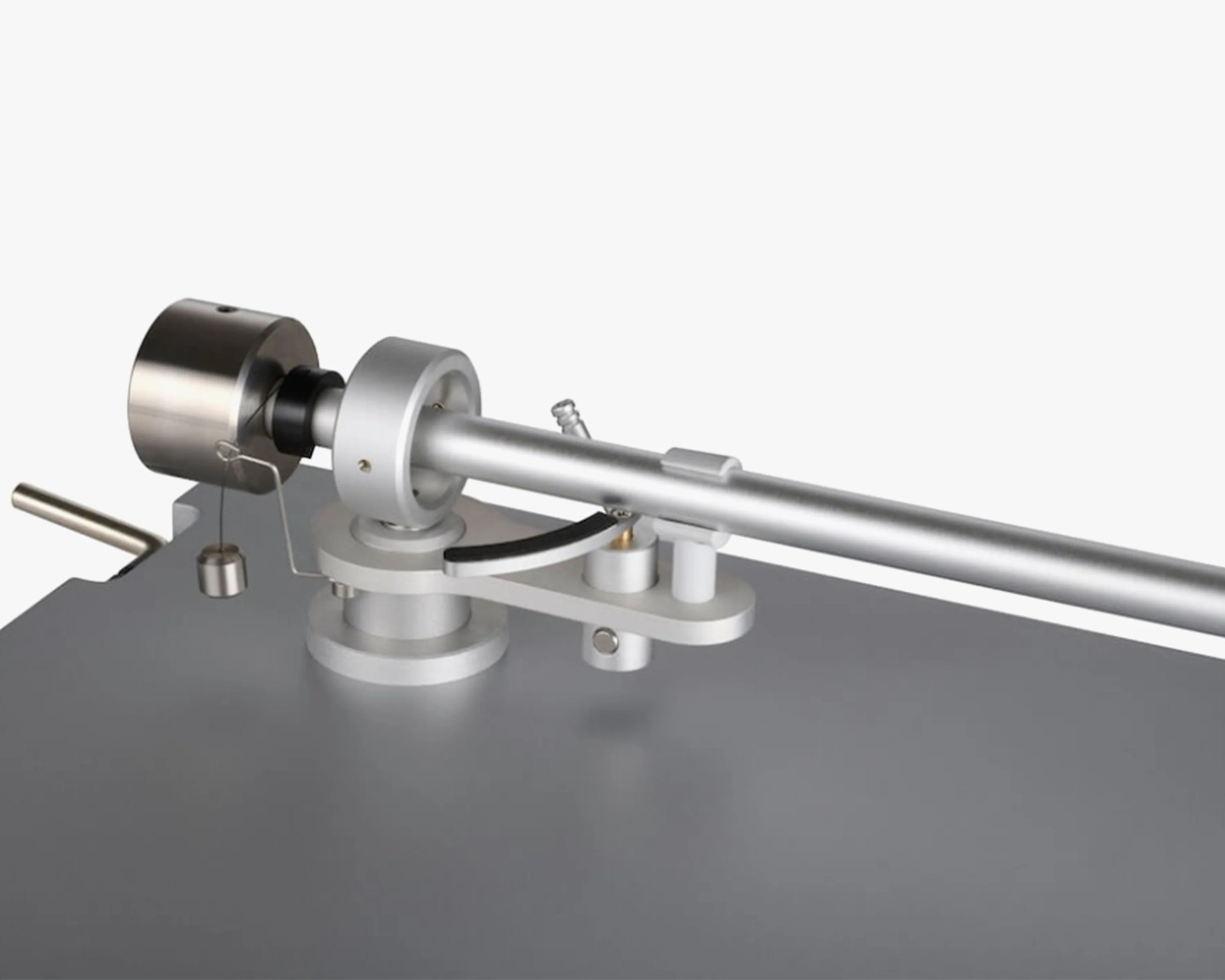 A German Hi-Fi Specialist Just Unveiled an Entry-Level Turntable for ...