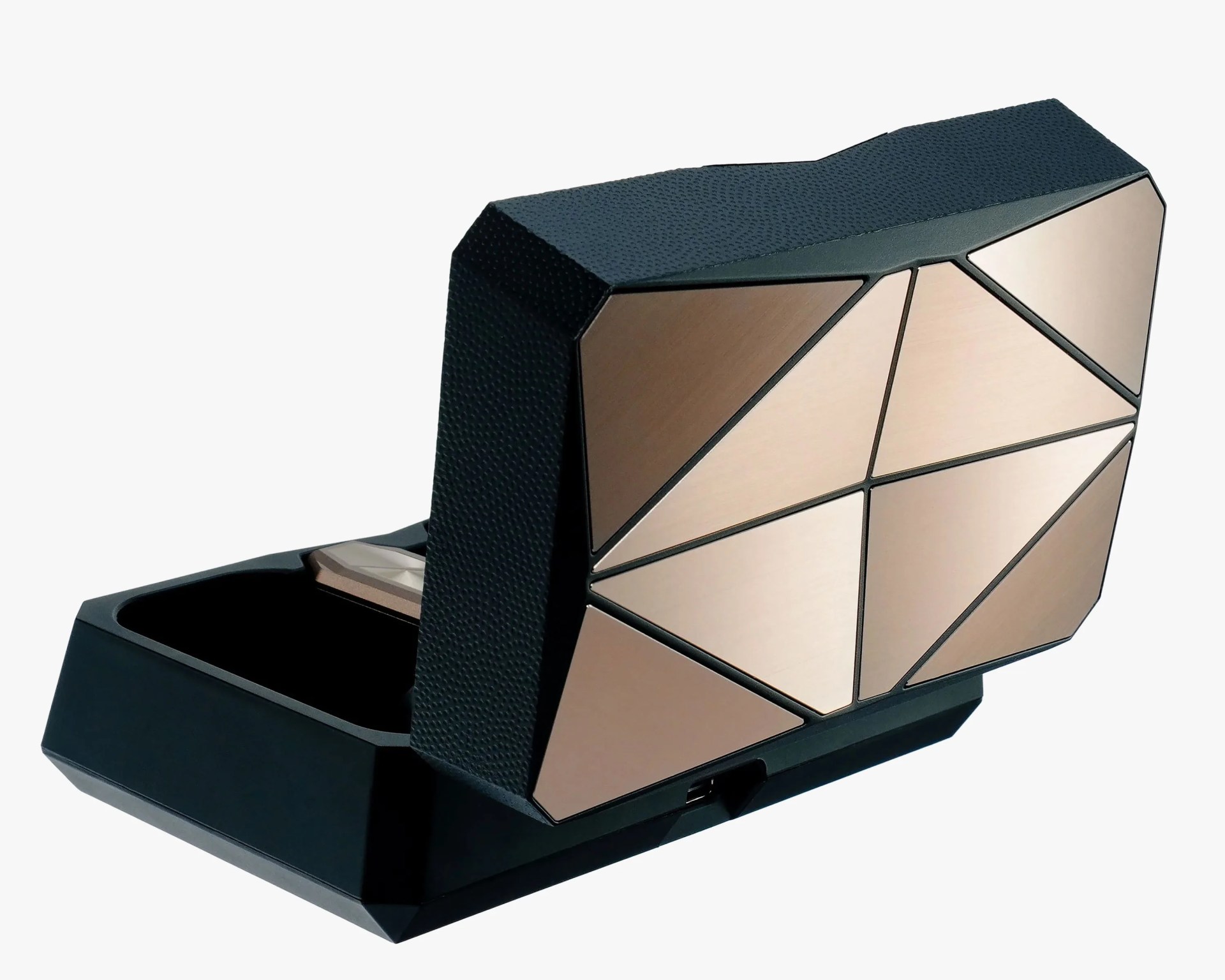 Bluetooth Audio Notoriously Sucks. This Hi-Fi Gadget Promises to Change ...