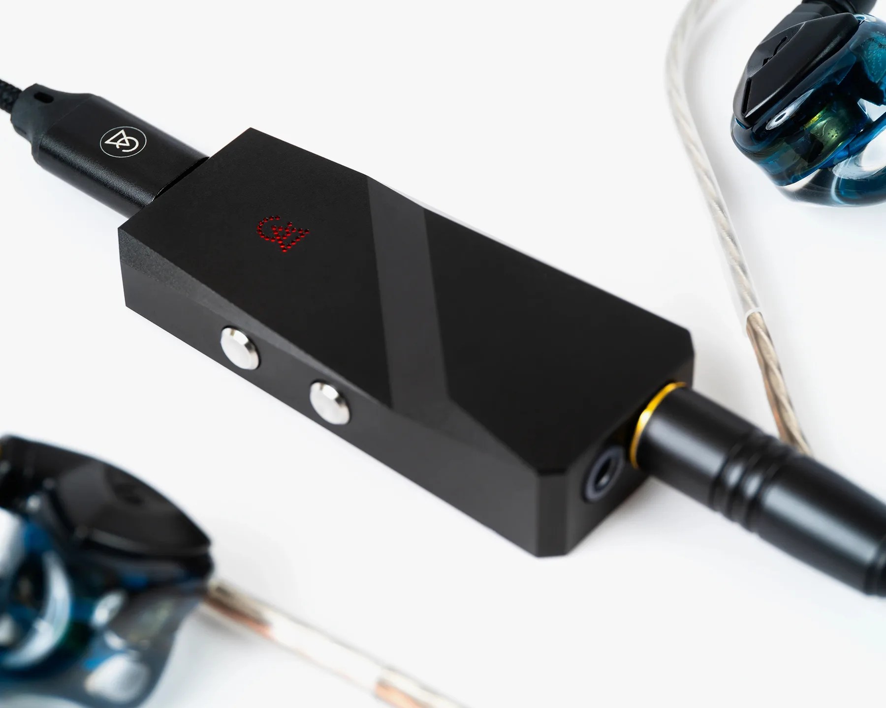 This Tiny Hi-Fi Gadget Promises to Elevate Your Desktop Audio System