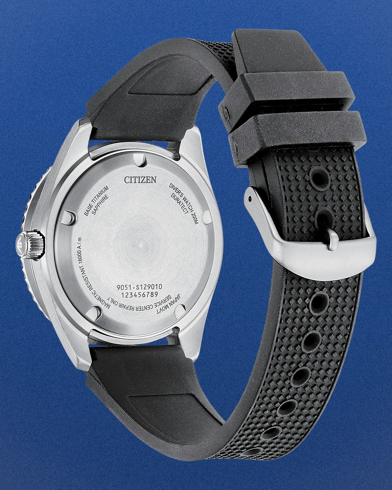 This Bonafide Classic Automatic Dive Watch Shouldn’t Be This Cheap