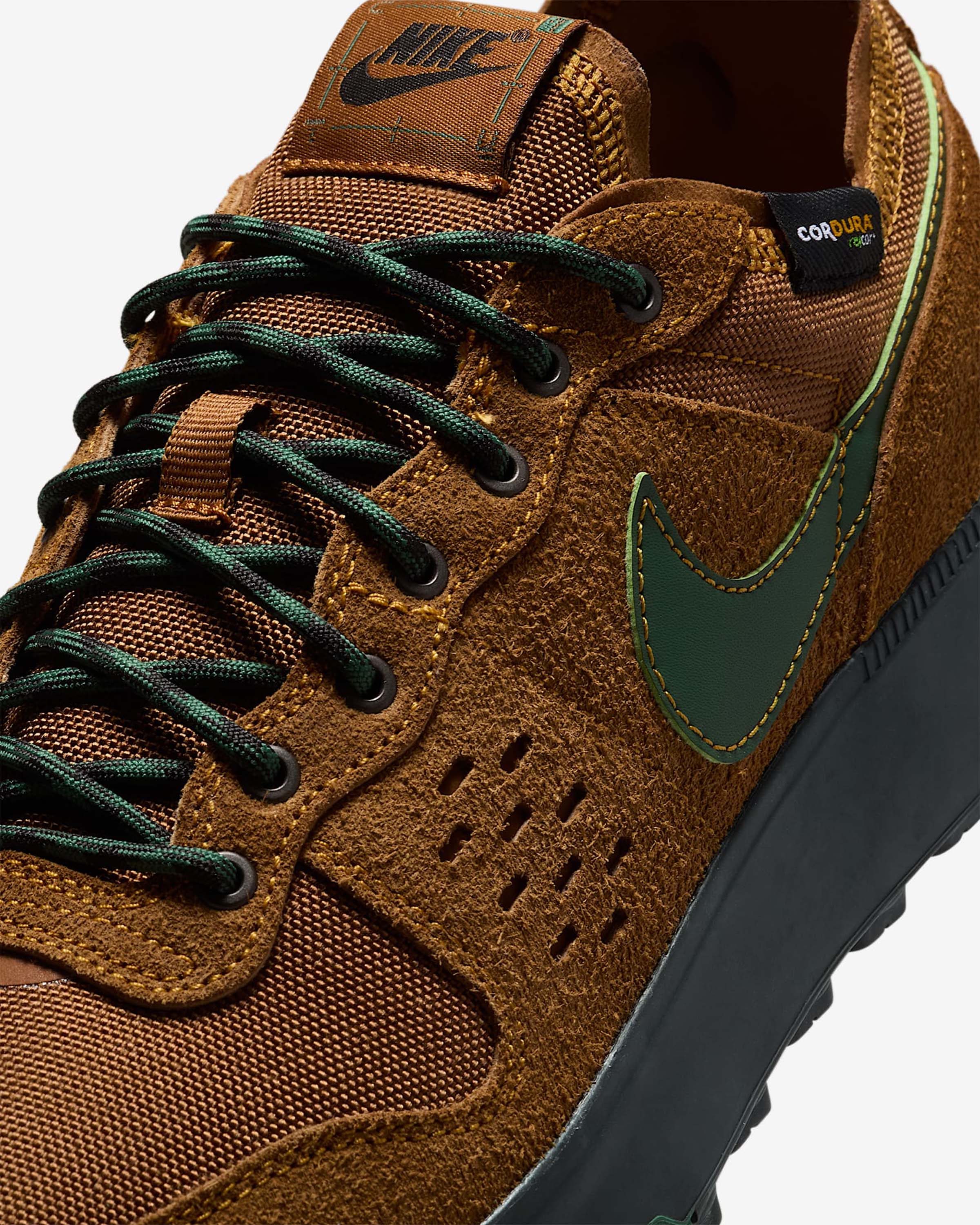 One of Nike's Best Everyday Sneakers Looks Even Better as a Retro Hiker