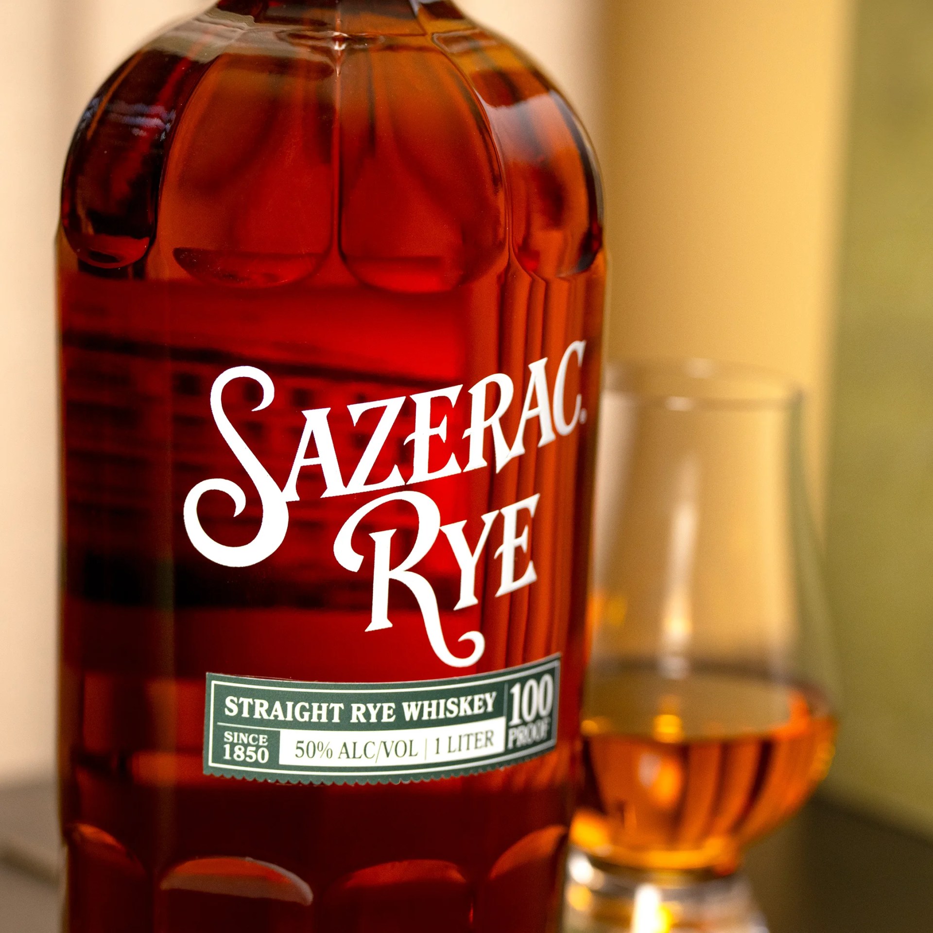 This EDC-to-Outdoor Pack Is Intelligently Designed to Adapt to Your ...