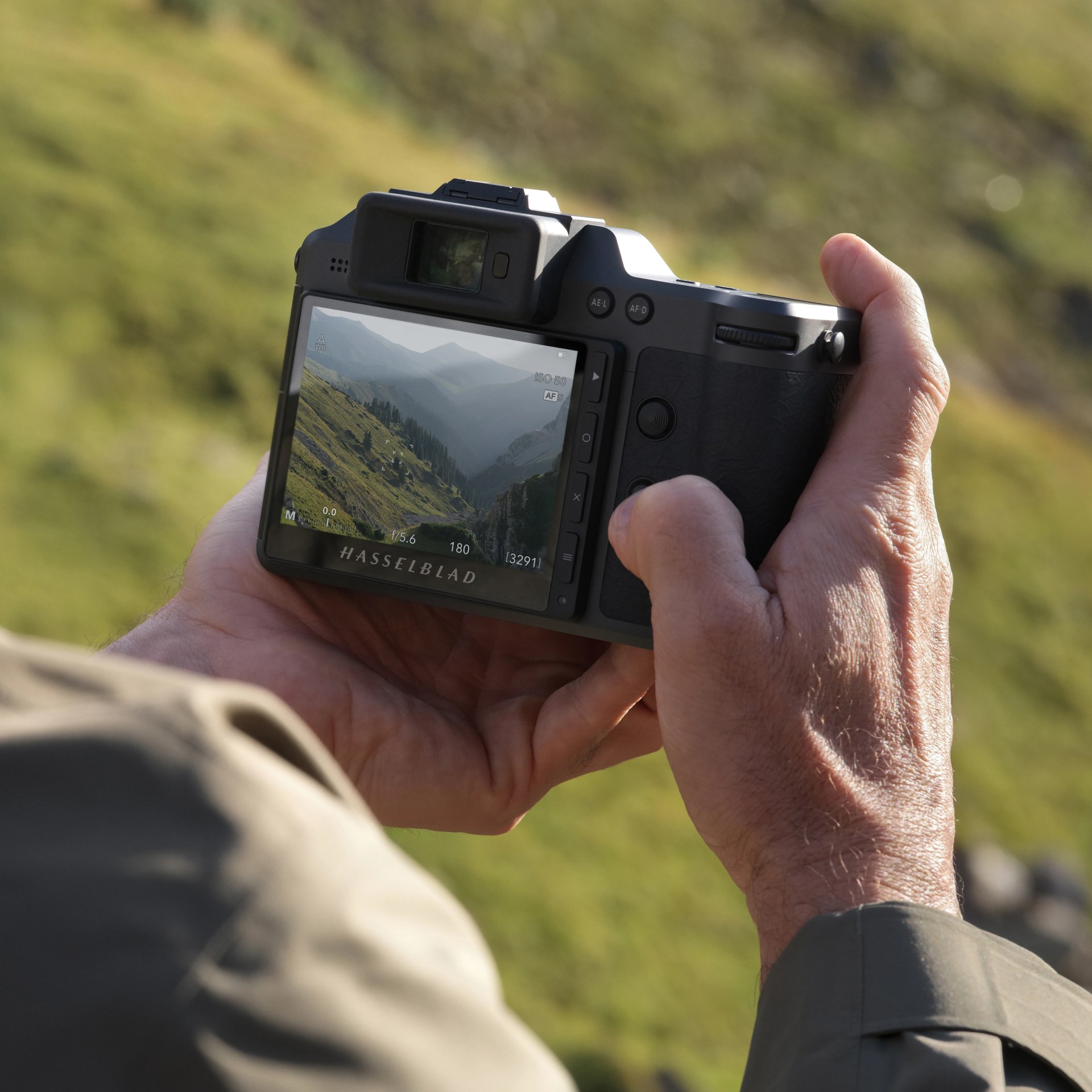This Epic New Camera Masters the iPhone's Best Photo Trick