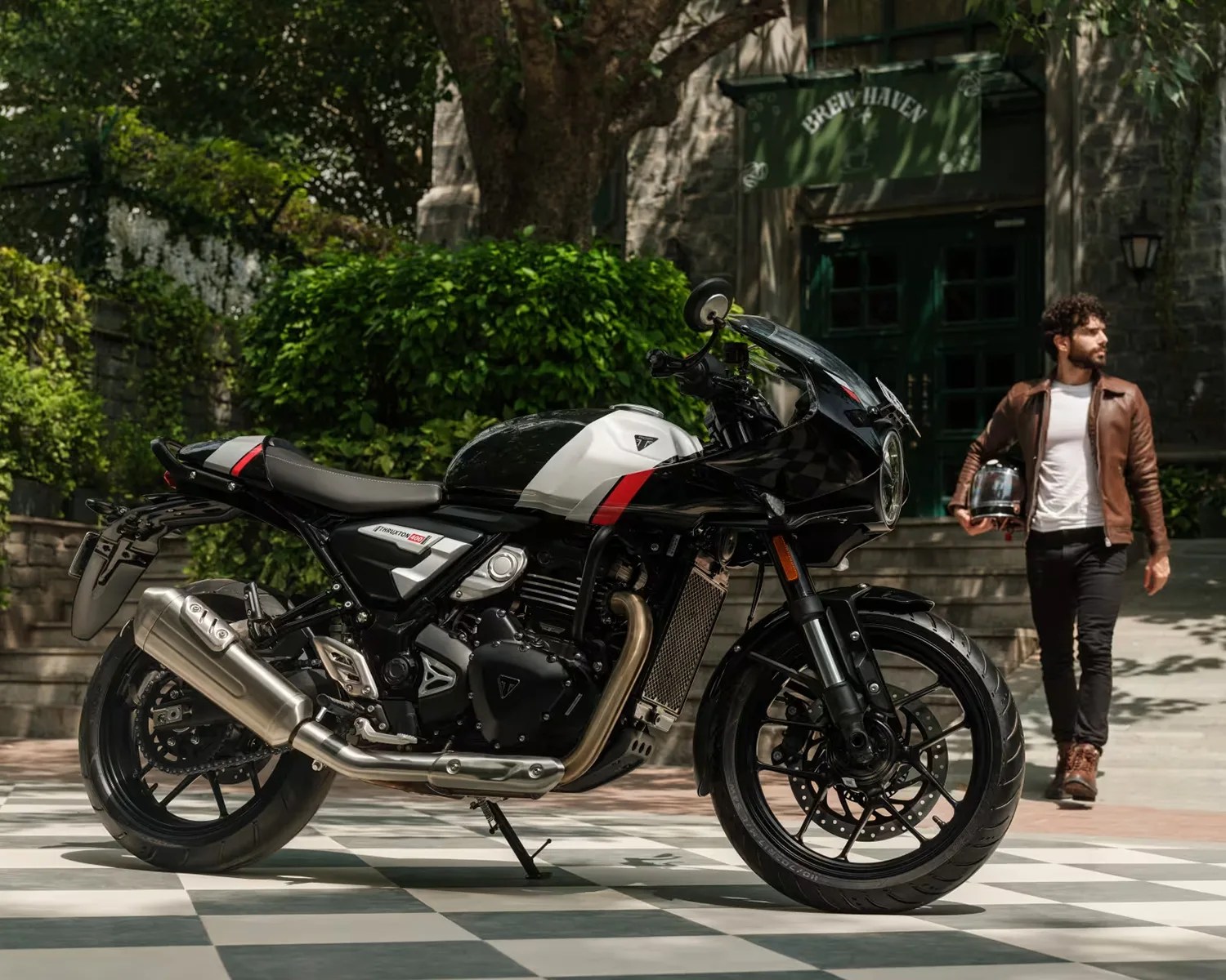 Triumph’s Gorgeous New Café Racer Is an Entry-Level Dream | Gear Patrol