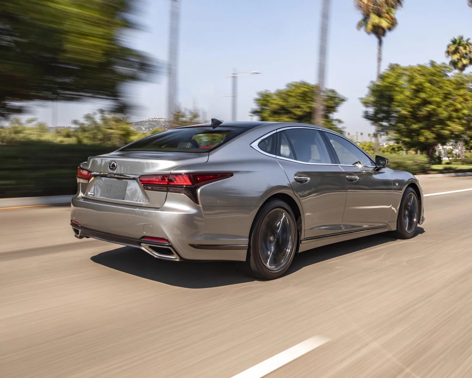 Toyota Is Giving Its Flagship Lexus Sedan a Final Sendoff After 36 ...