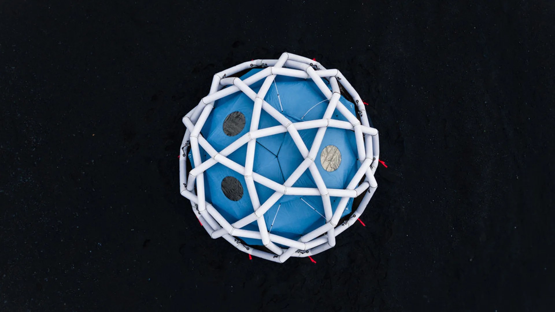 This New Geodesic Expedition Tent Can Withstand Winds up to 112 Mph