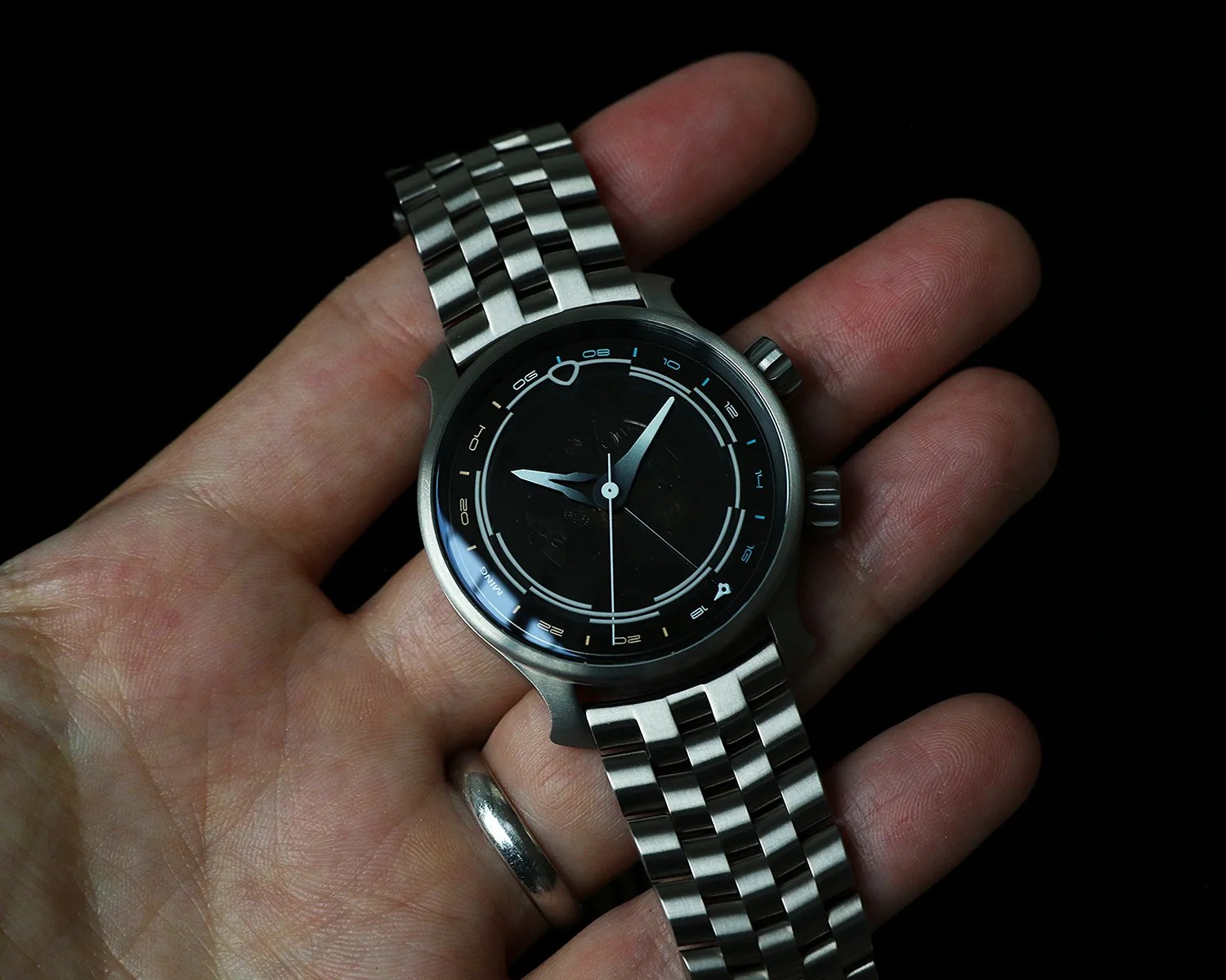 This Titanium GMT Dive Watch Is Unlike Anything Else I've Seen | Gear ...