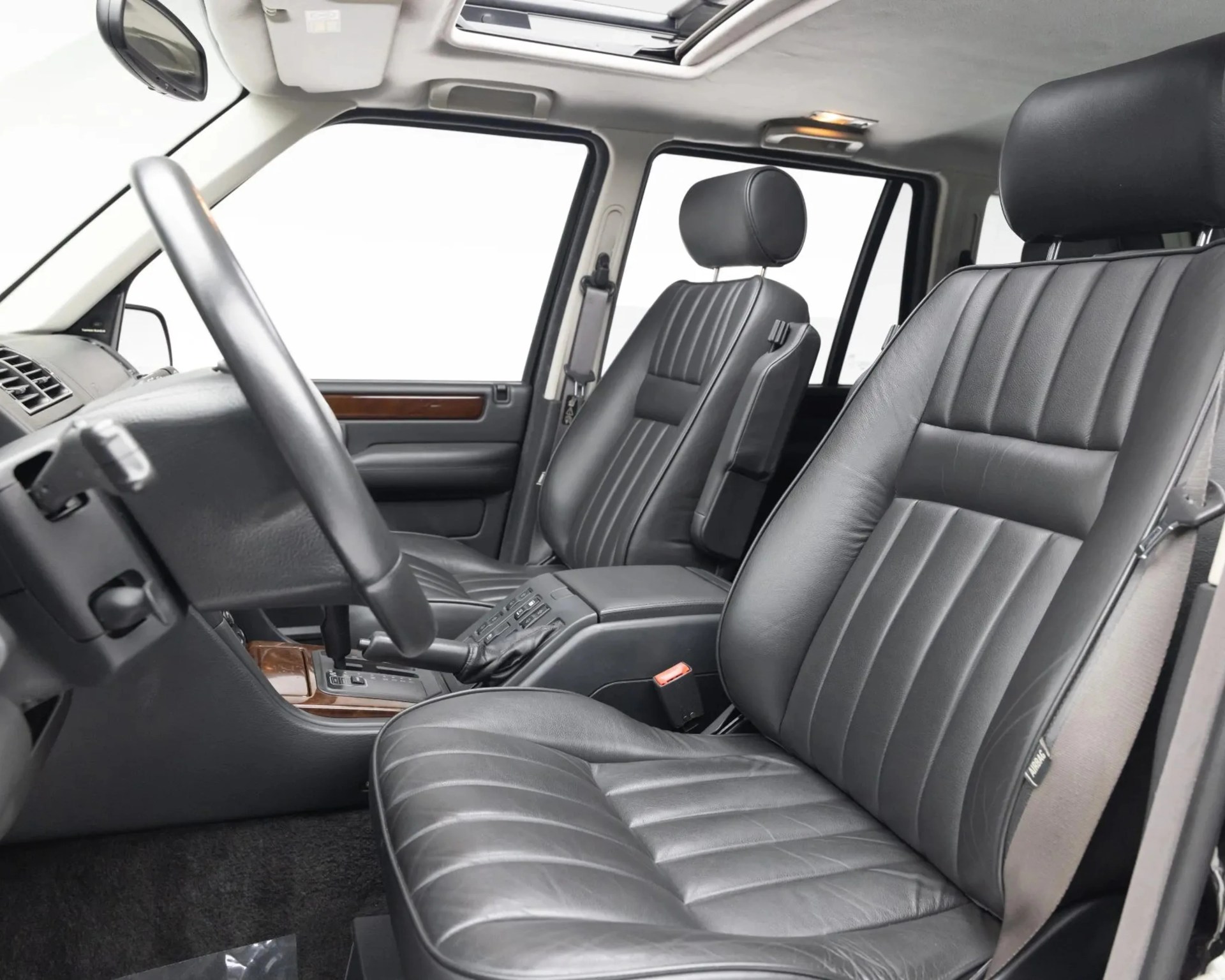 This Forgotten Generation of Range Rover Was Also One of the Brand’s ...