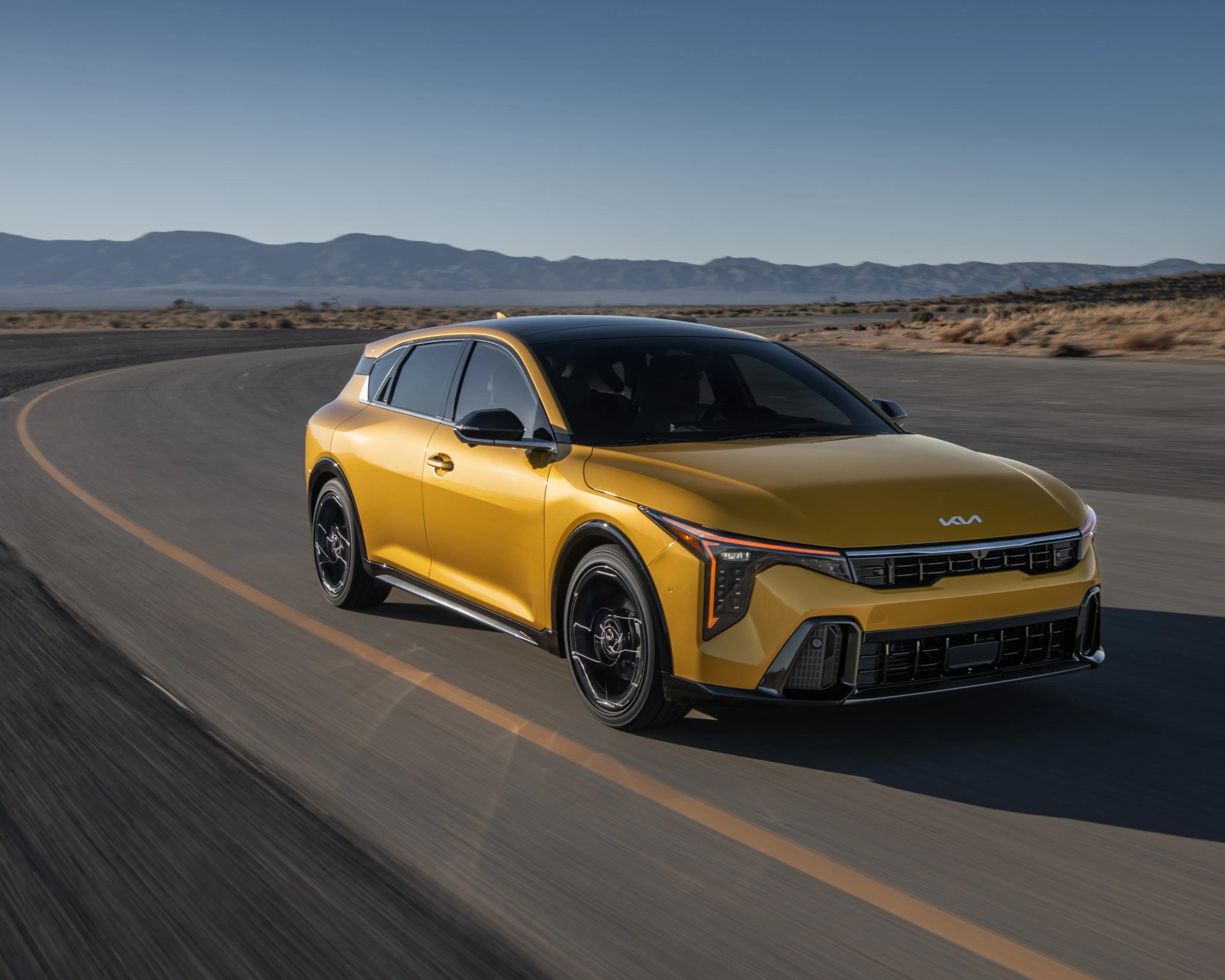 Kia’s Latest Hatchback Proves Fun, Cheap and Cool Cars Still Exist