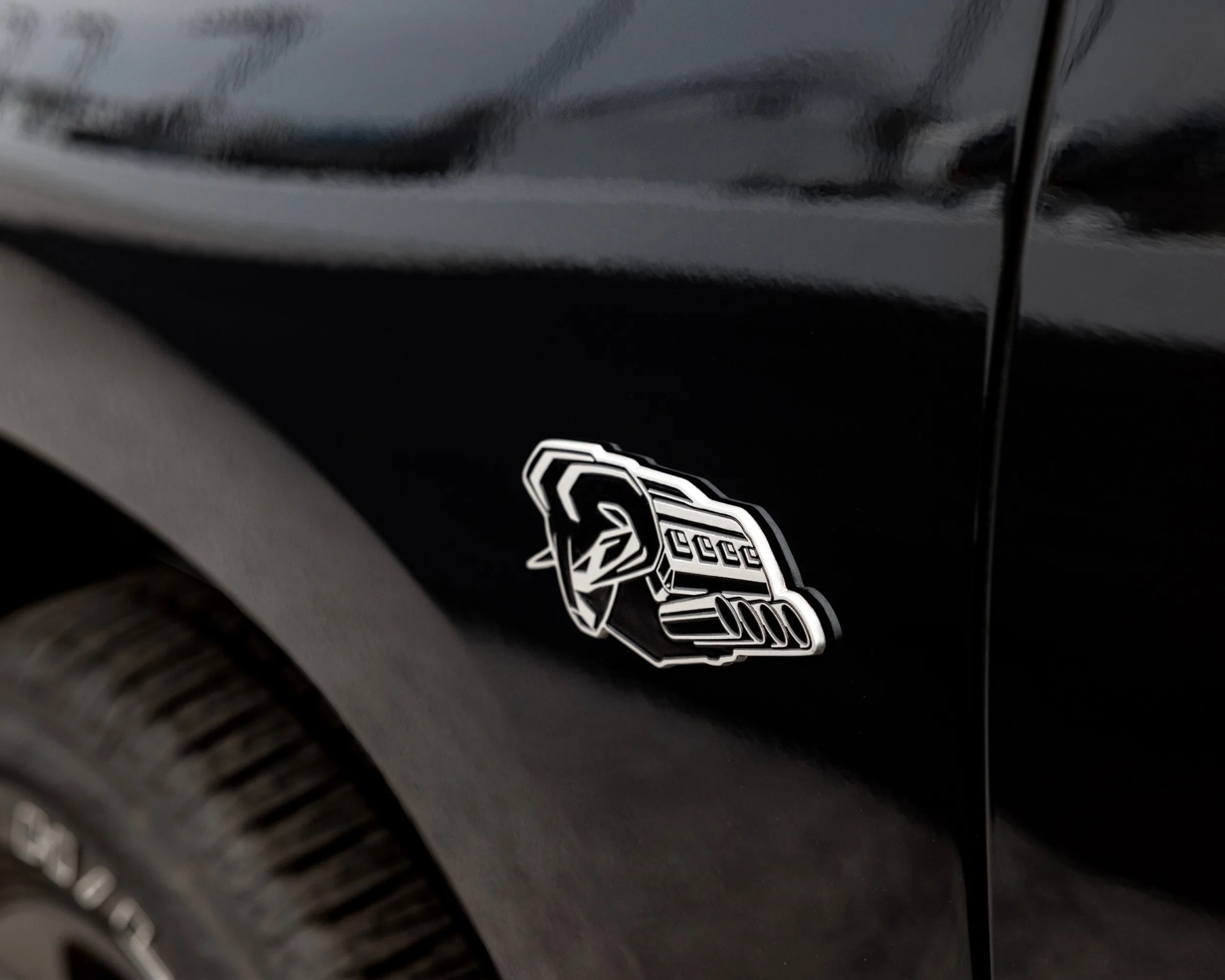 Ram's Hemi Pickup Truck Reversal Echoes an Industry-Wide About-Face ...