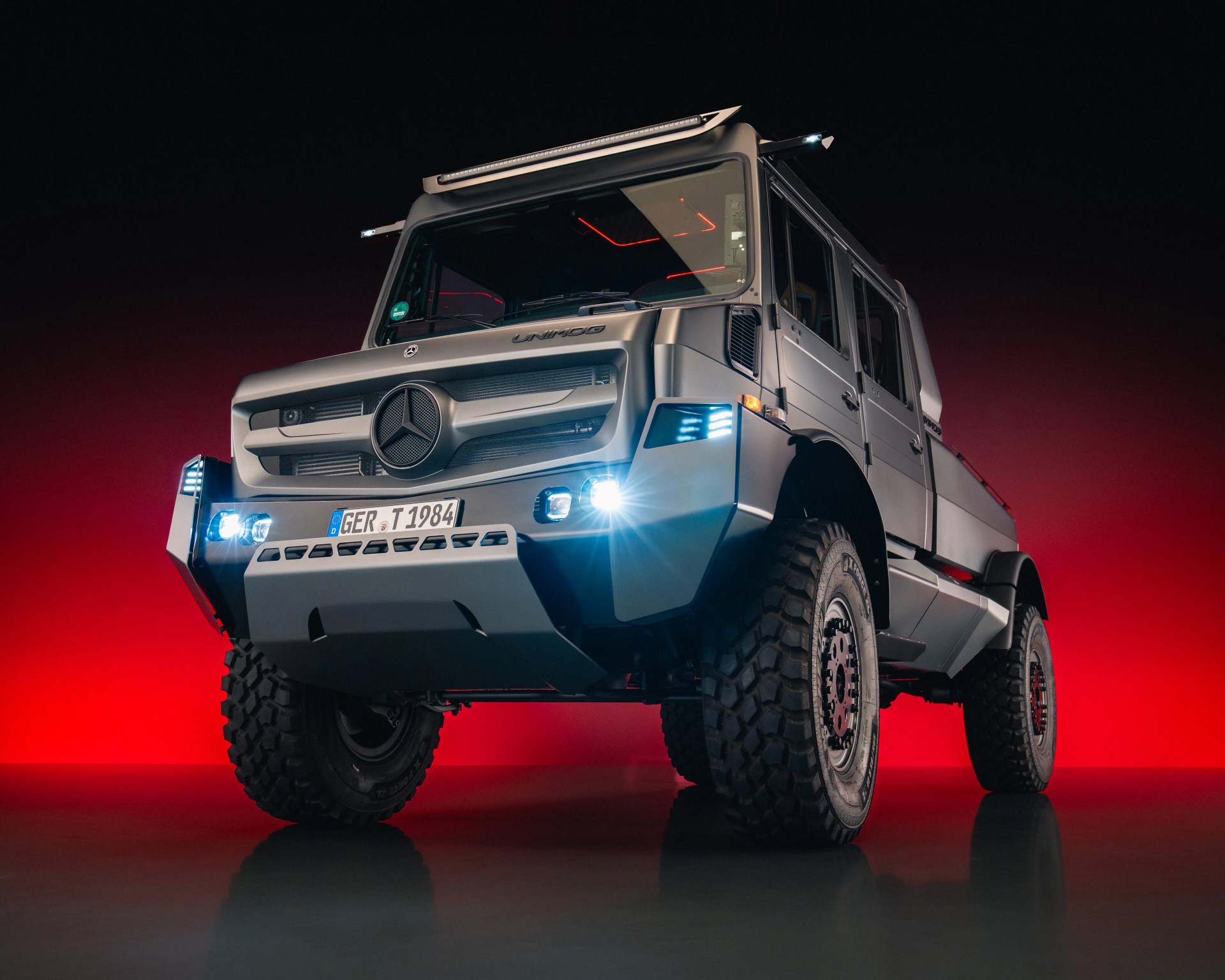 Mercedes Overhauls Its Most Rugged Off-Roader with Authoritative Power ...