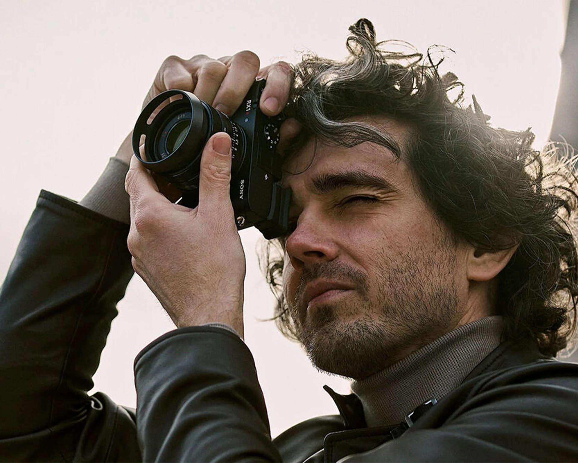 Sony Didn't Need to Reprise a Cult-Classic Camera. It Did Anyway | Gear ...