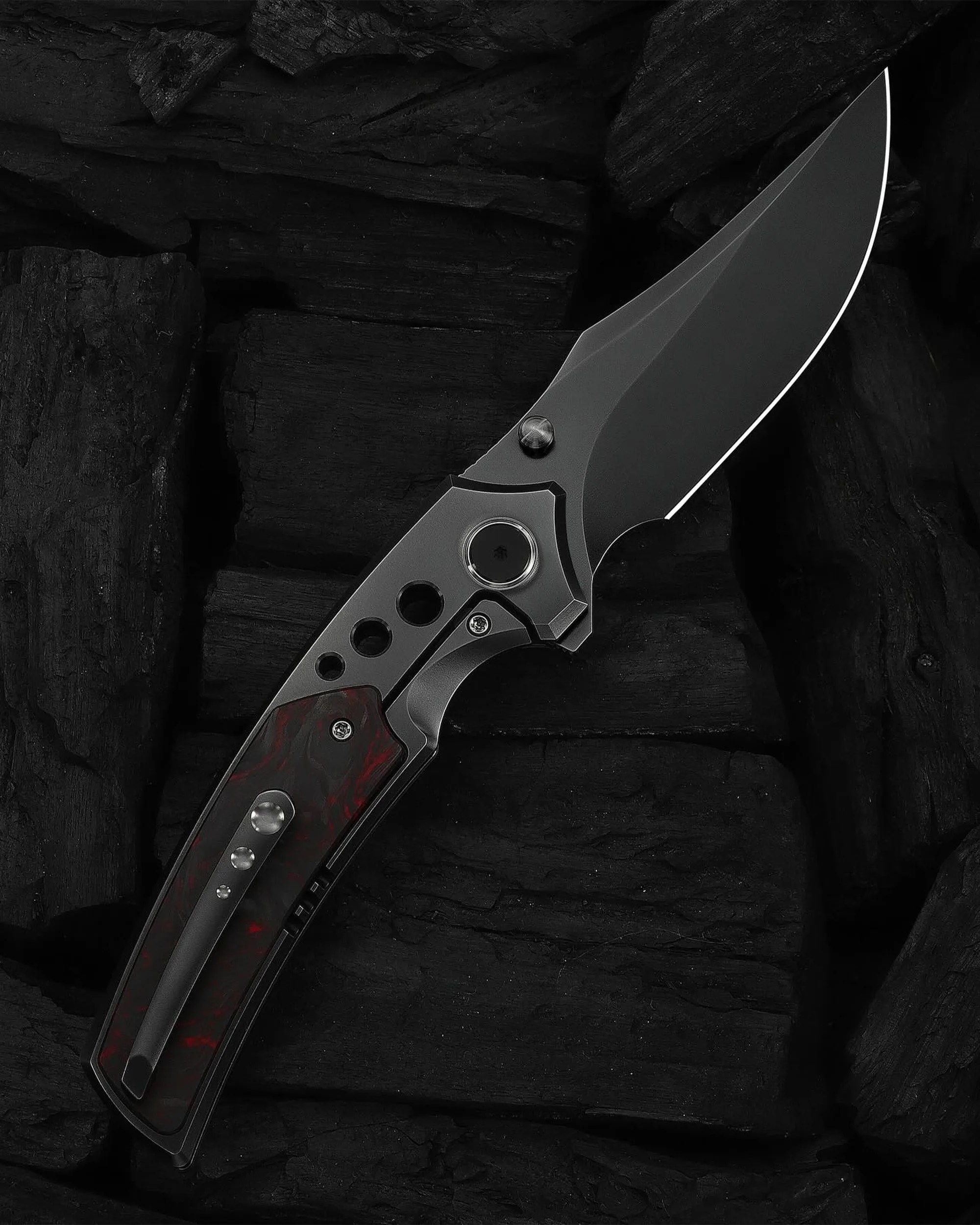 We Knife's Eye-Catching Flipper Is a Study in High-Performance ...