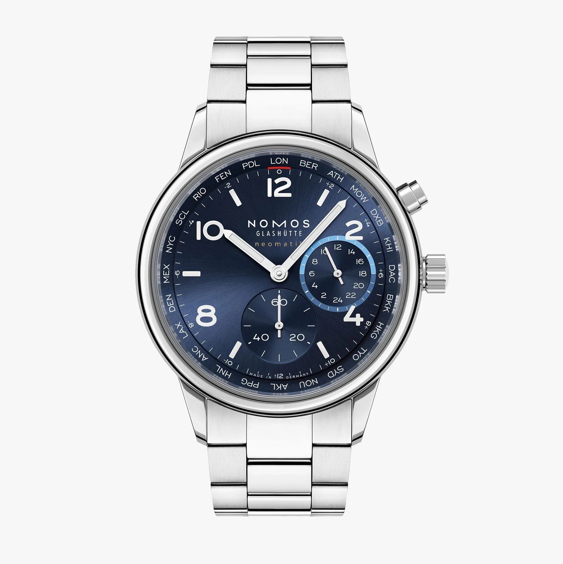 A Fan-Favorite Brand Reinvented the Travel Watch with an Ingenious New ...