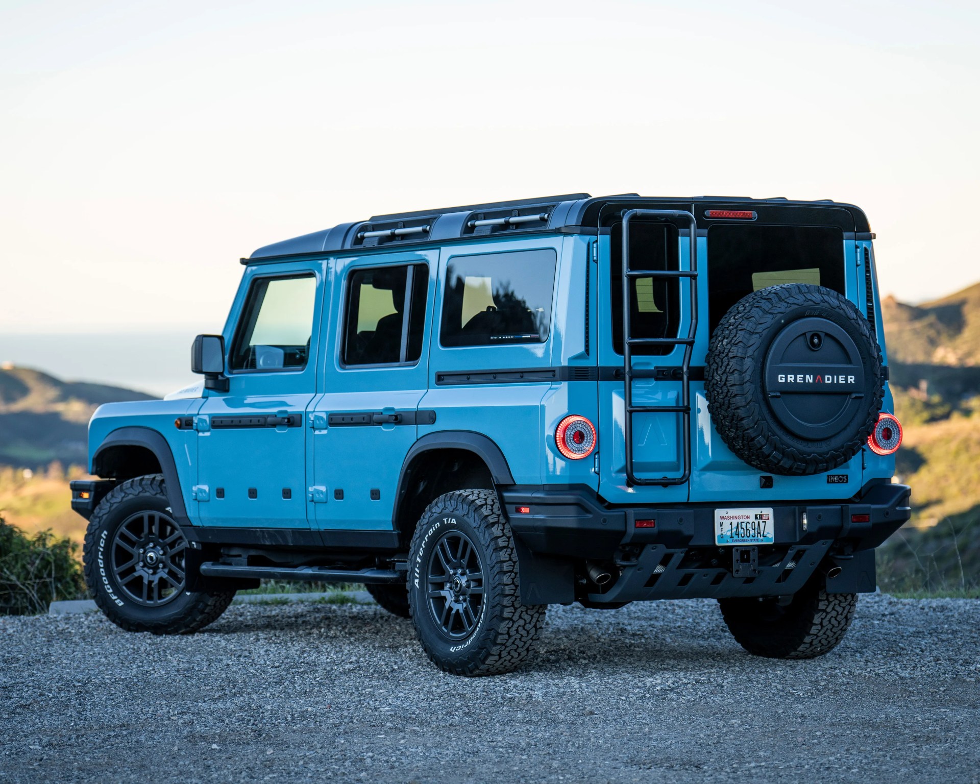 Britain's Modern, Rugged Land Rover Defender Rival Returns Even More ...
