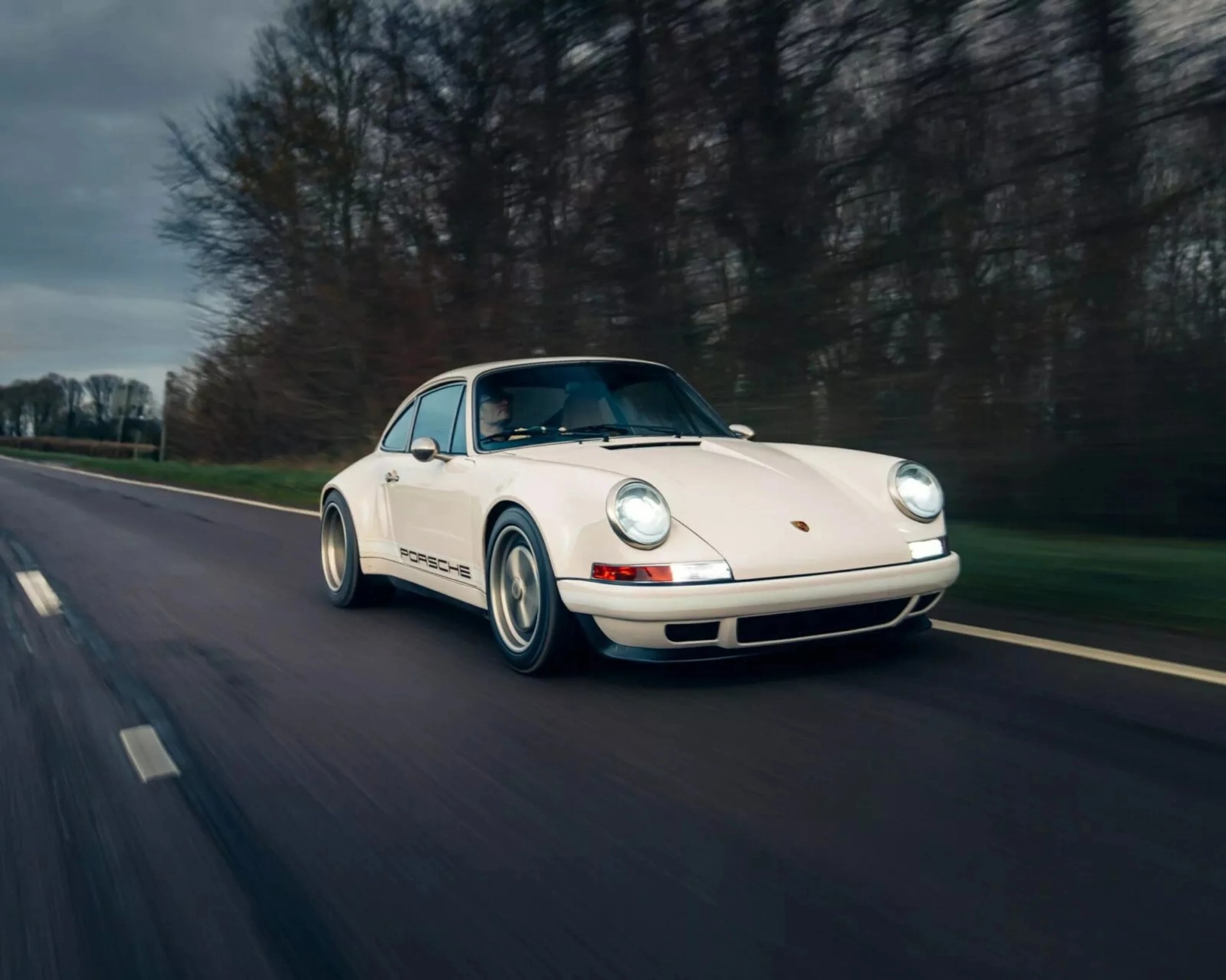 This Rehash of a Vintage Porsche 911 Could Put Singer on Notice