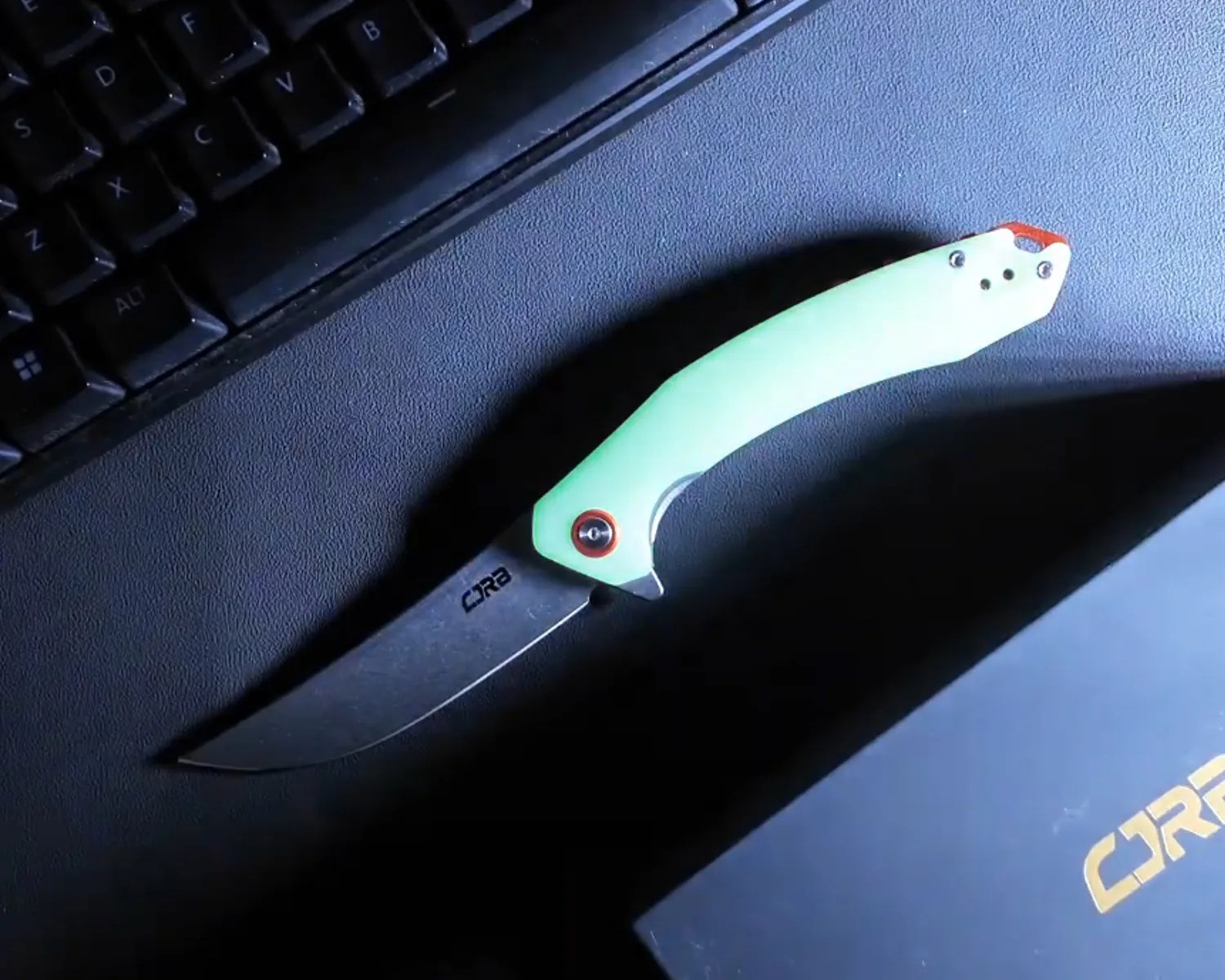 CJRB’s Super-Affordable New Flipper Boasts a Rare Sunset-Proof Quirk ...