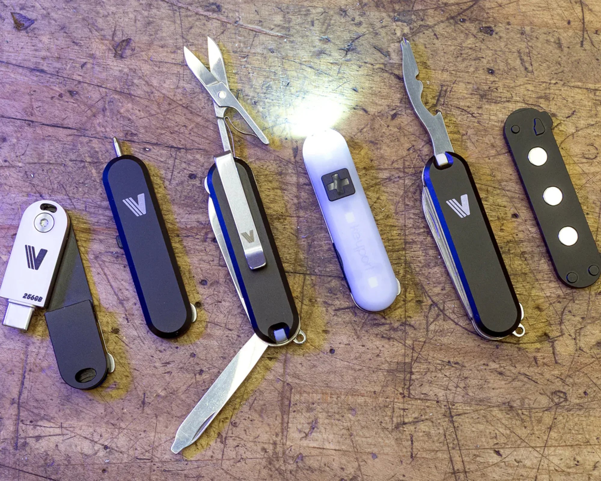 The Swiss Army Knife Is One of the Best EDC Tools Ever. This Modular ...