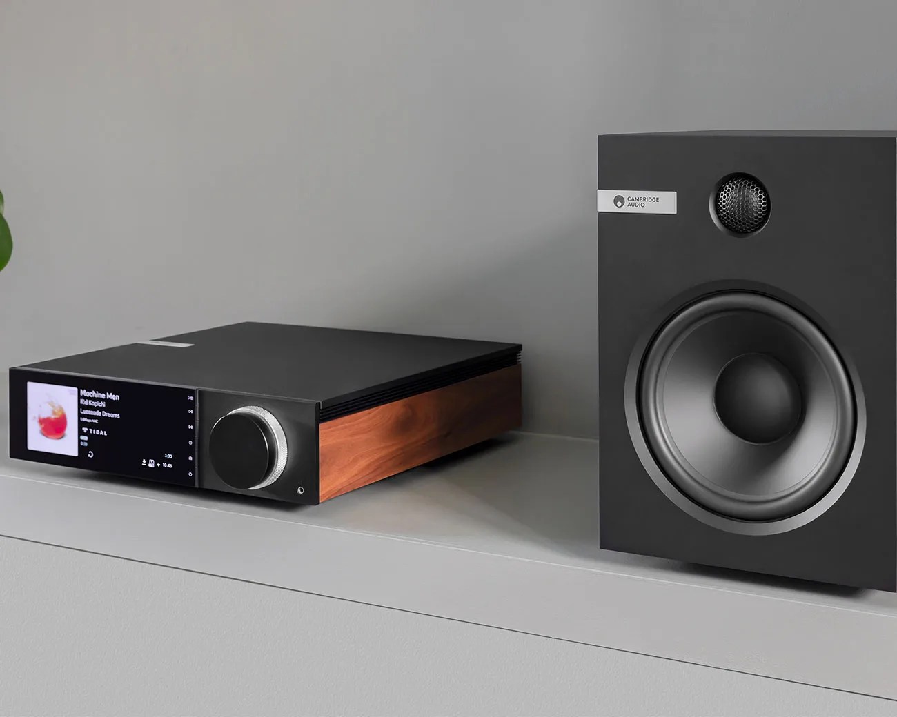 One of the Best Modern Amplifiers Is Now Extra Affordable