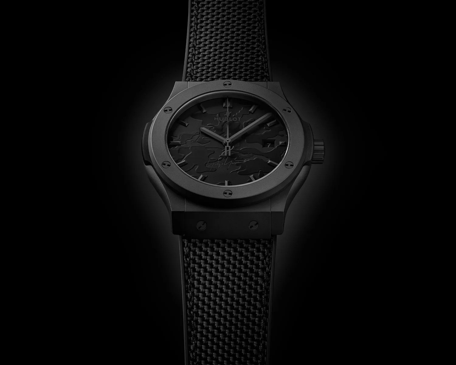 Watches Don’t Get Any Stealthier Than This Blacked-Out Camo Sports ...