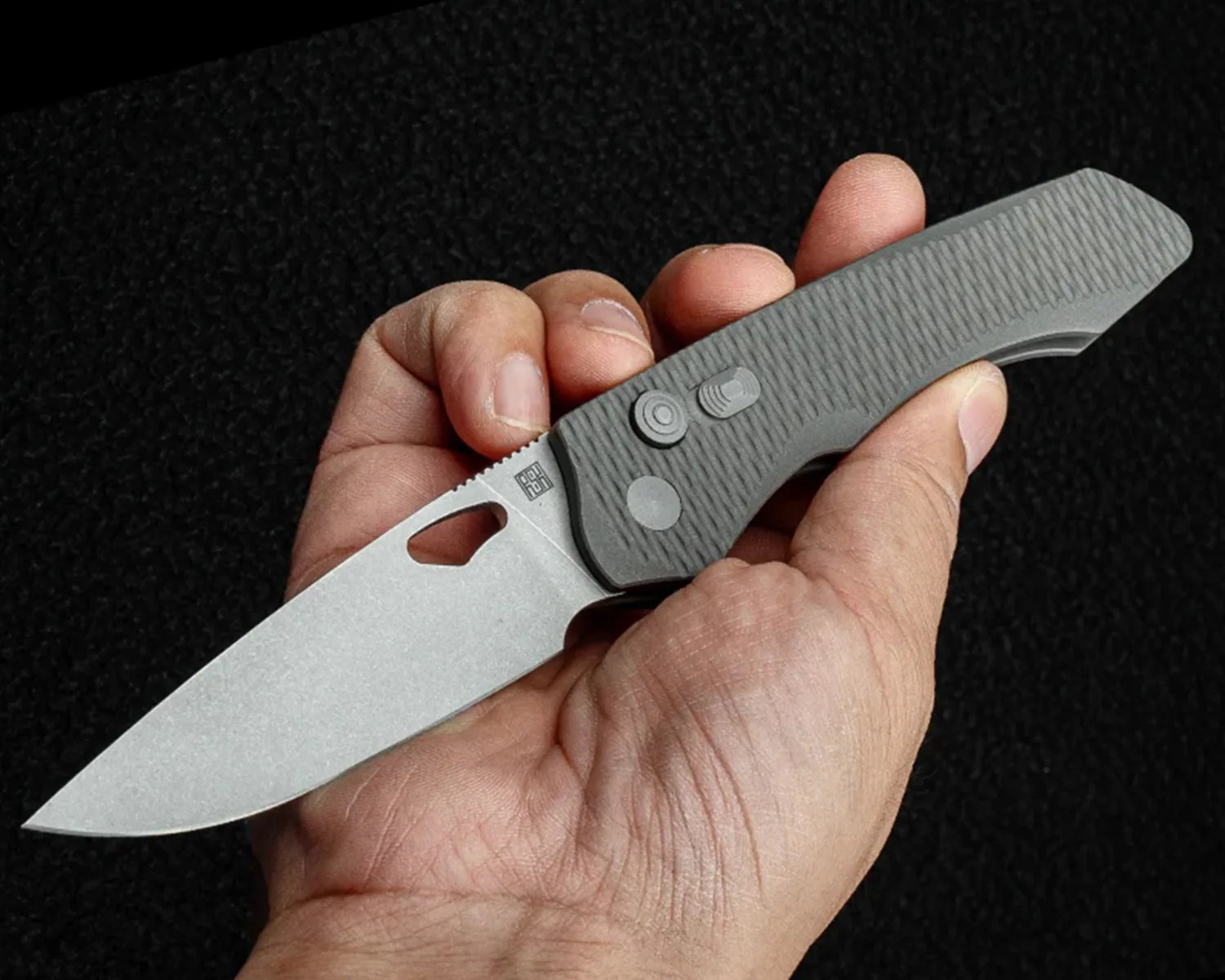 This Iconic Pocket Knife Was Already Excellent. Now It’s Even Better ...