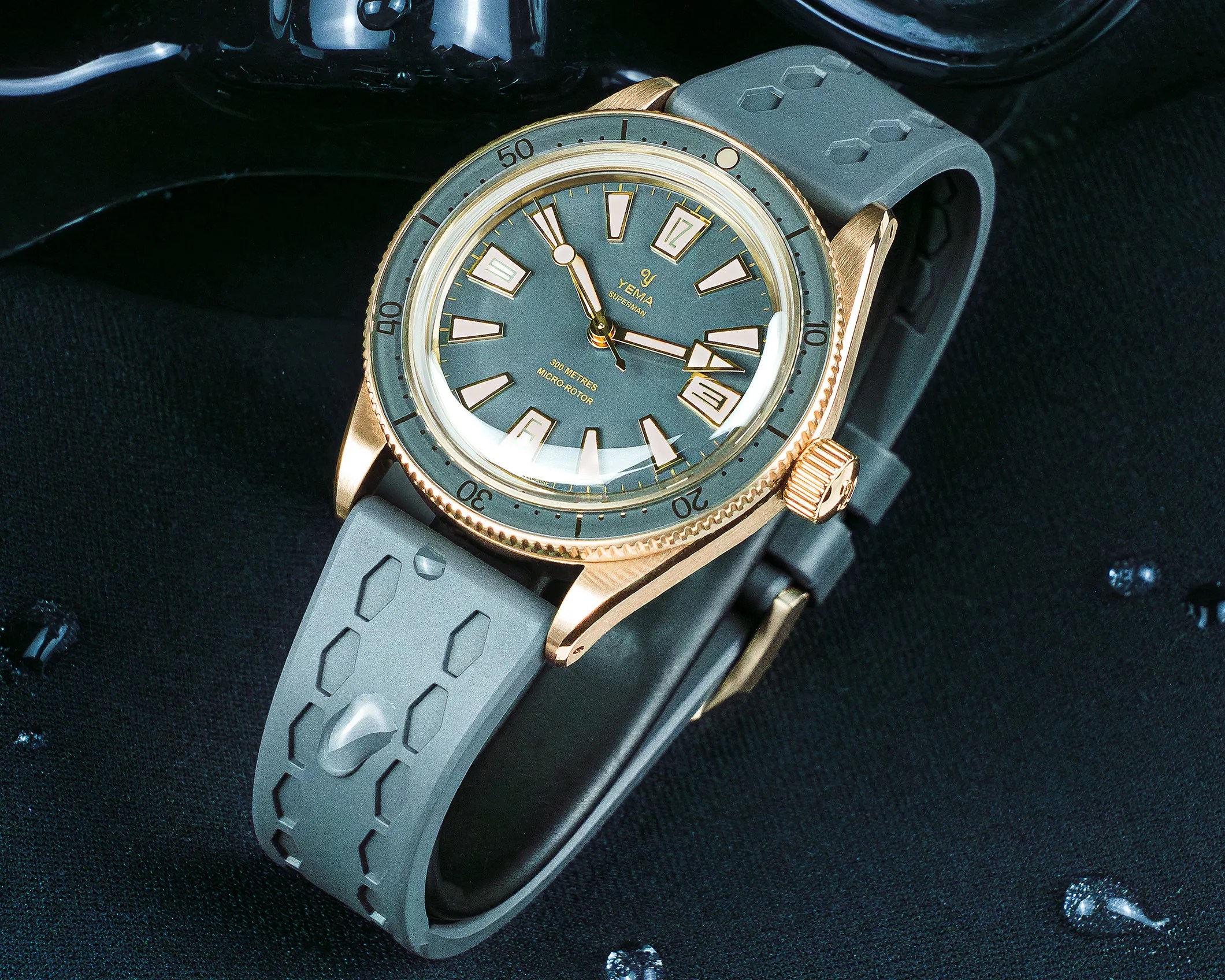 This Ultra-Thin Retro Dive Watch Gets a Gorgeous Material Makeover ...