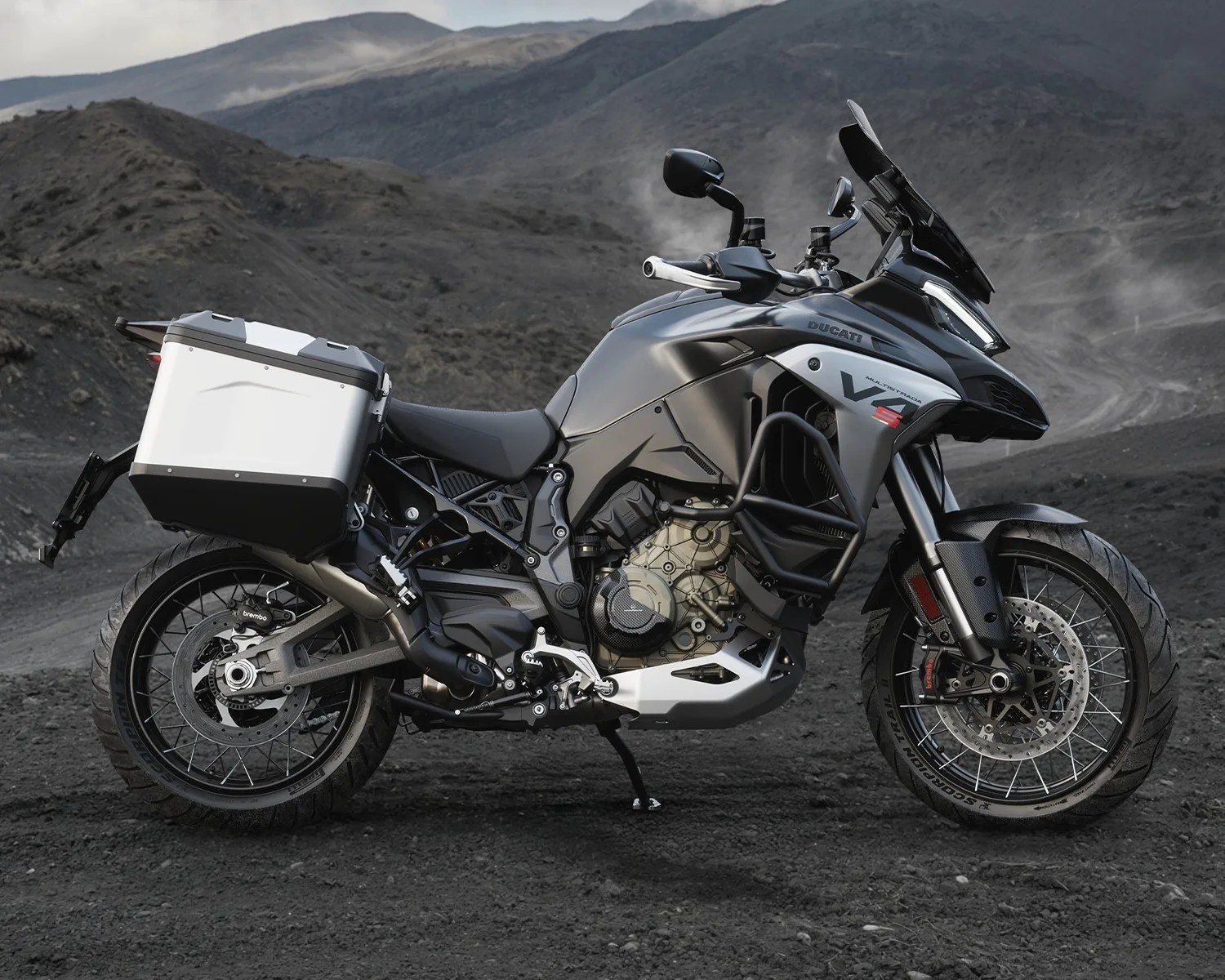 One of Ducati’s Most Beloved Motos Just Got Even More Compelling | Gear ...