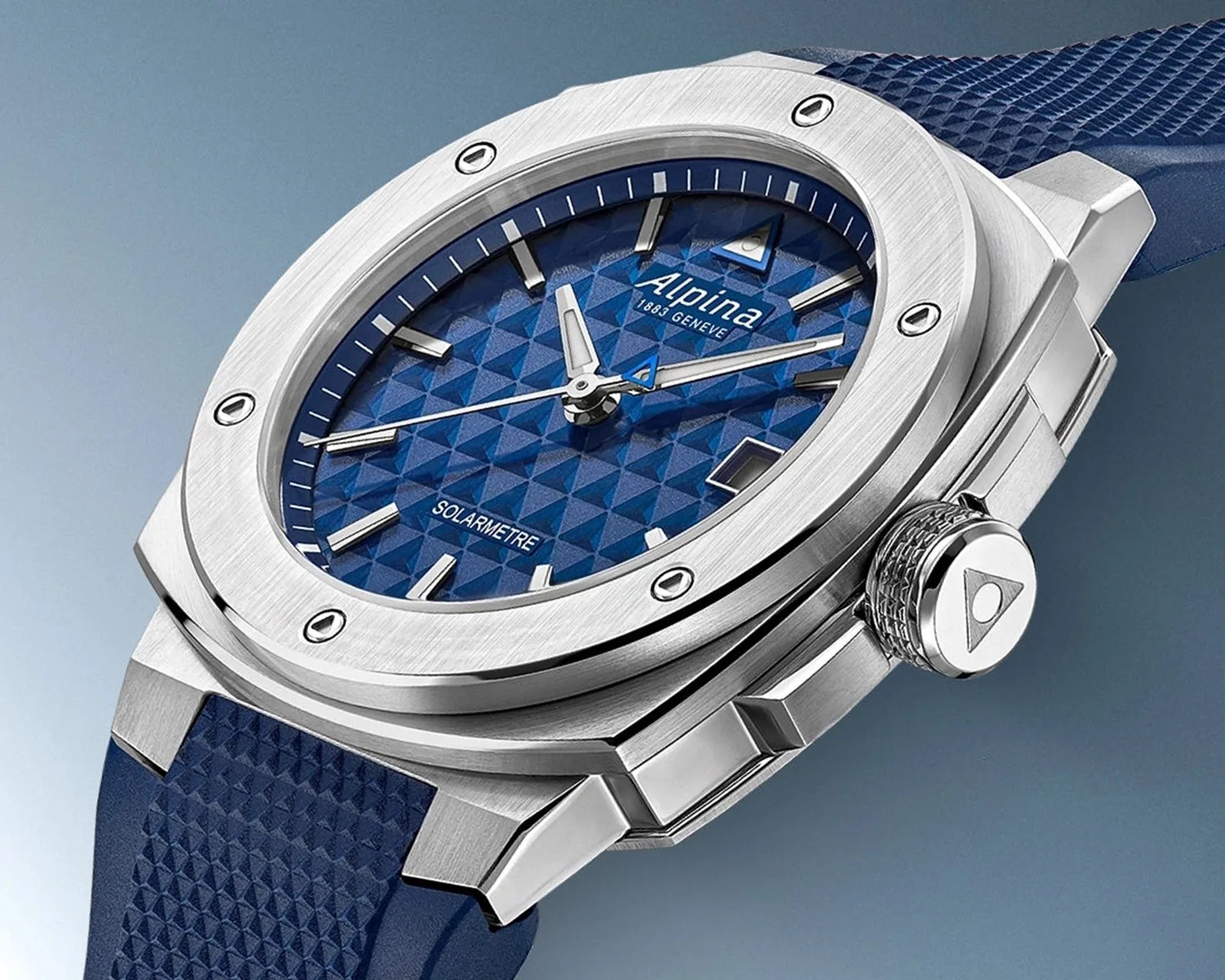 A Top Affordable Royal Oak Alternative Gains a New Party Trick, a ...