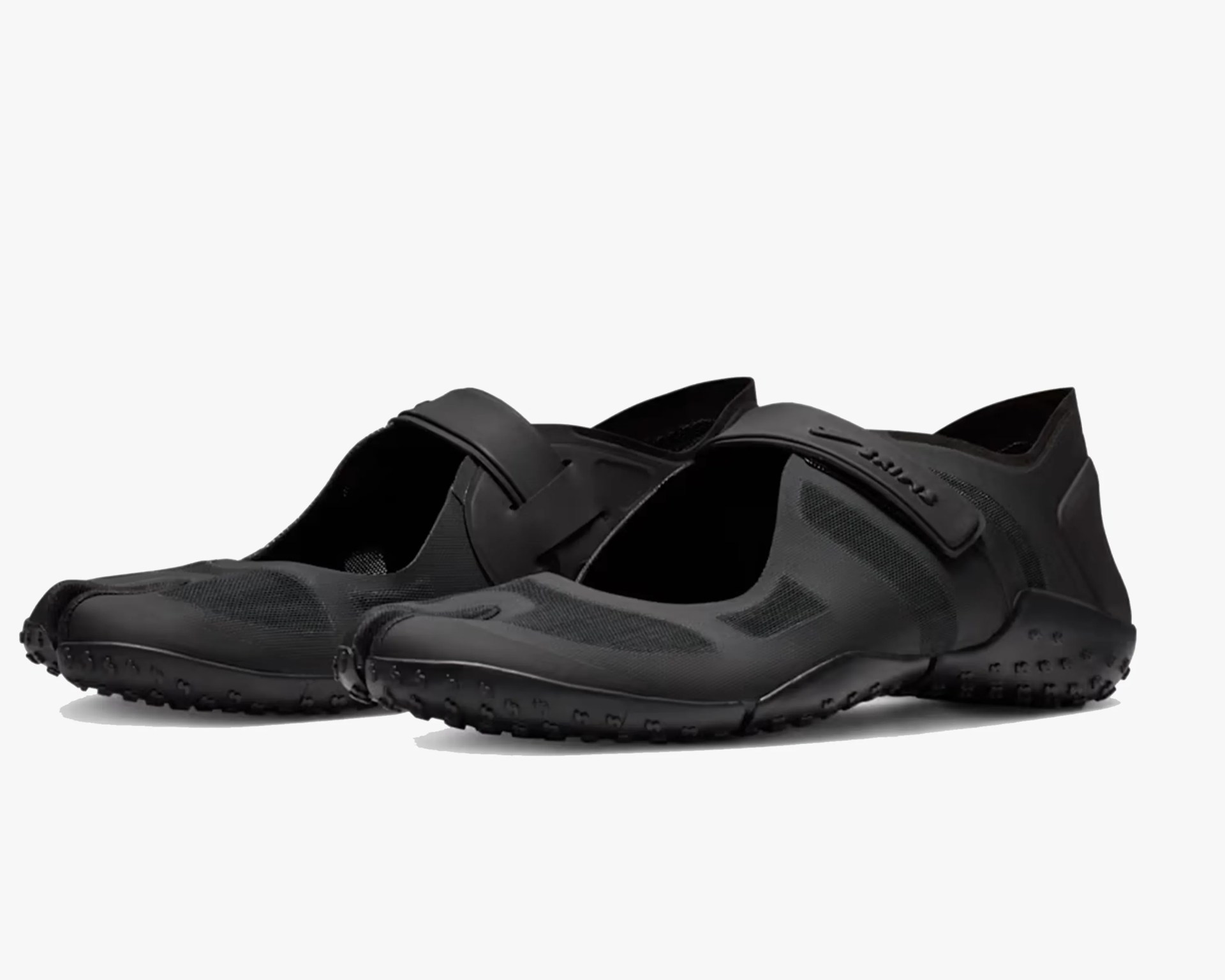 Crocs’ Latest Drop Looks Strikingly Similar to Nike’s Viral Flat