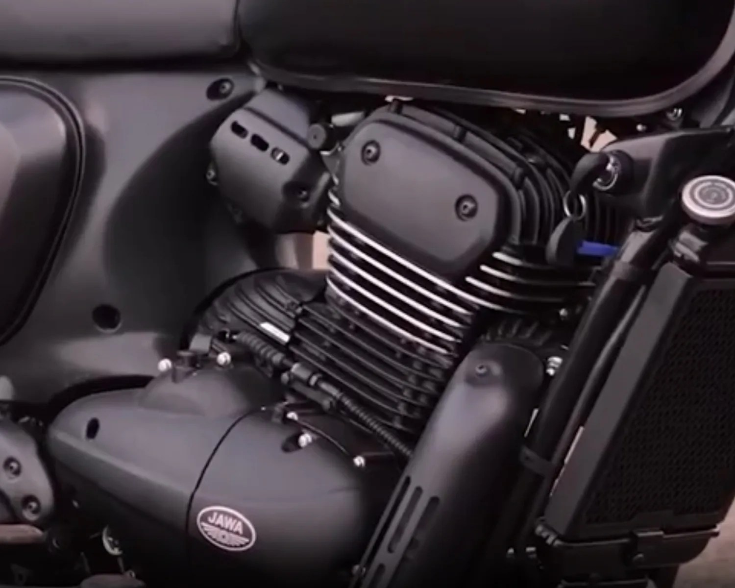 This Super-Approachable Retro Street Bike Offers Something Others Don’t ...