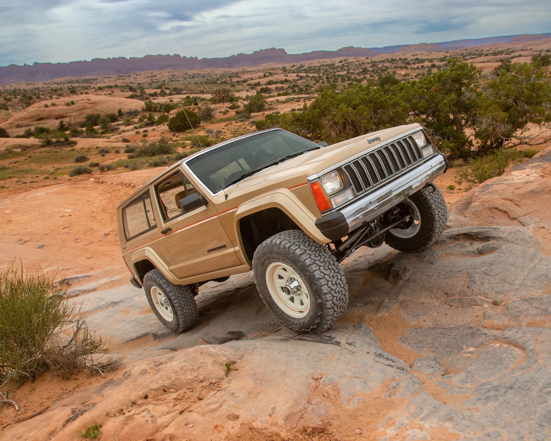 The Story of Jeep's Retro Cherokee Is Even Radder Than the Rig Itself ...