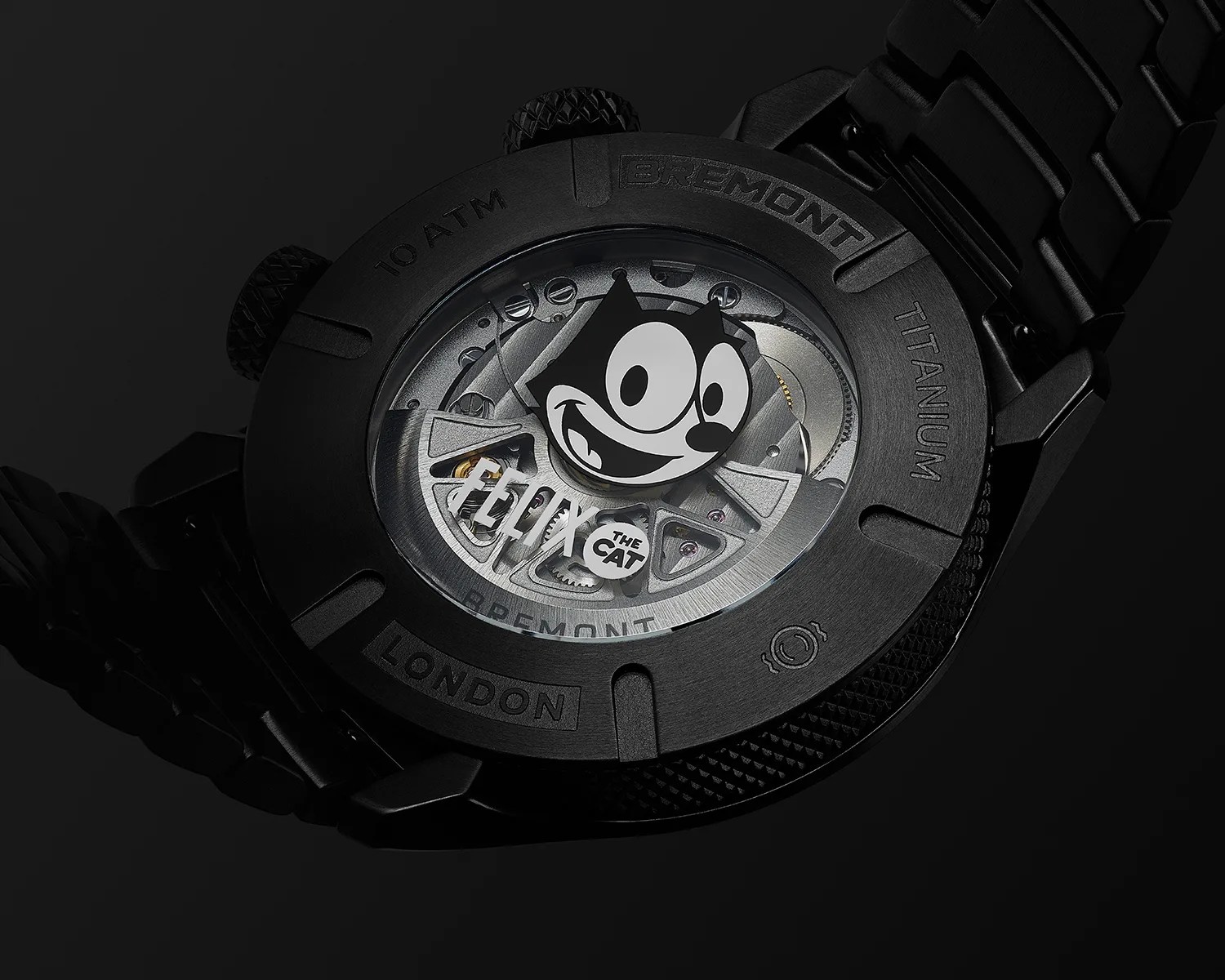 Has This Cult-Classic Pilot’s Watch Found Watchmaking's Next Snoopy ...