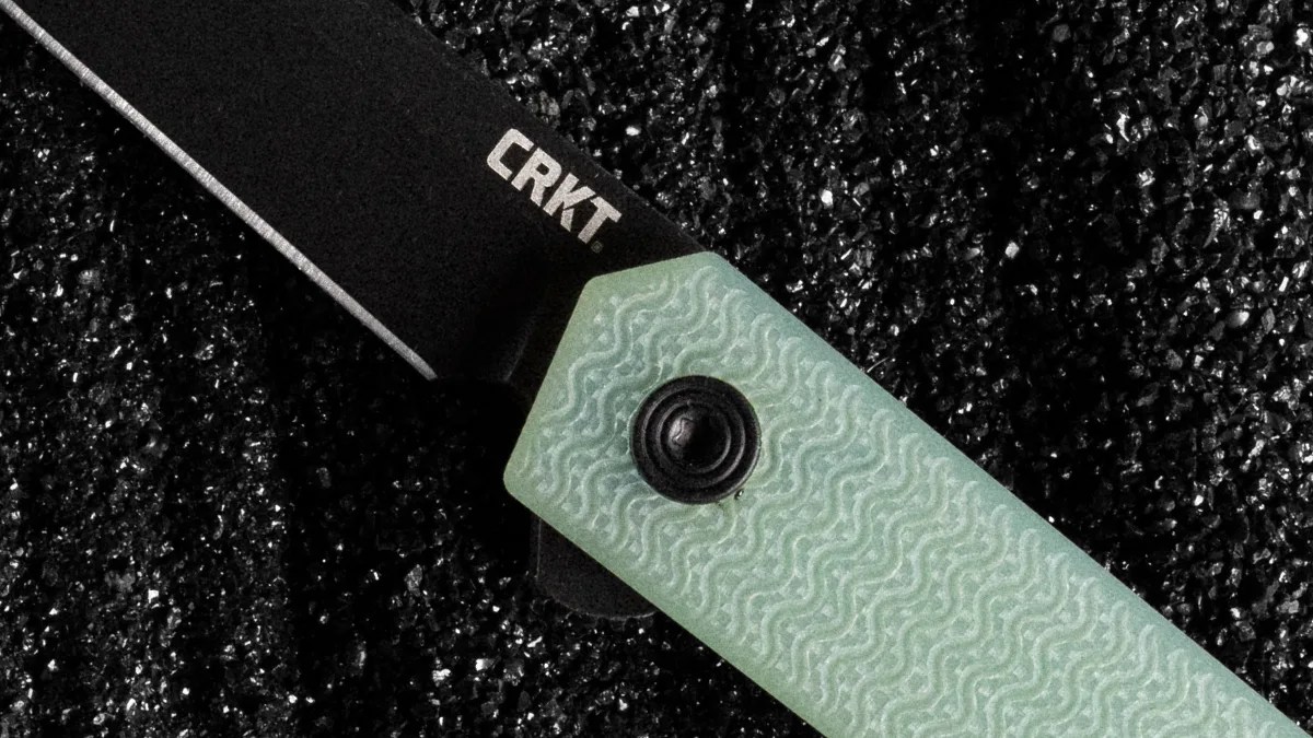 The Most Minimal Version of an Iconic Affordable CRKT Gentleman’s Knife ...