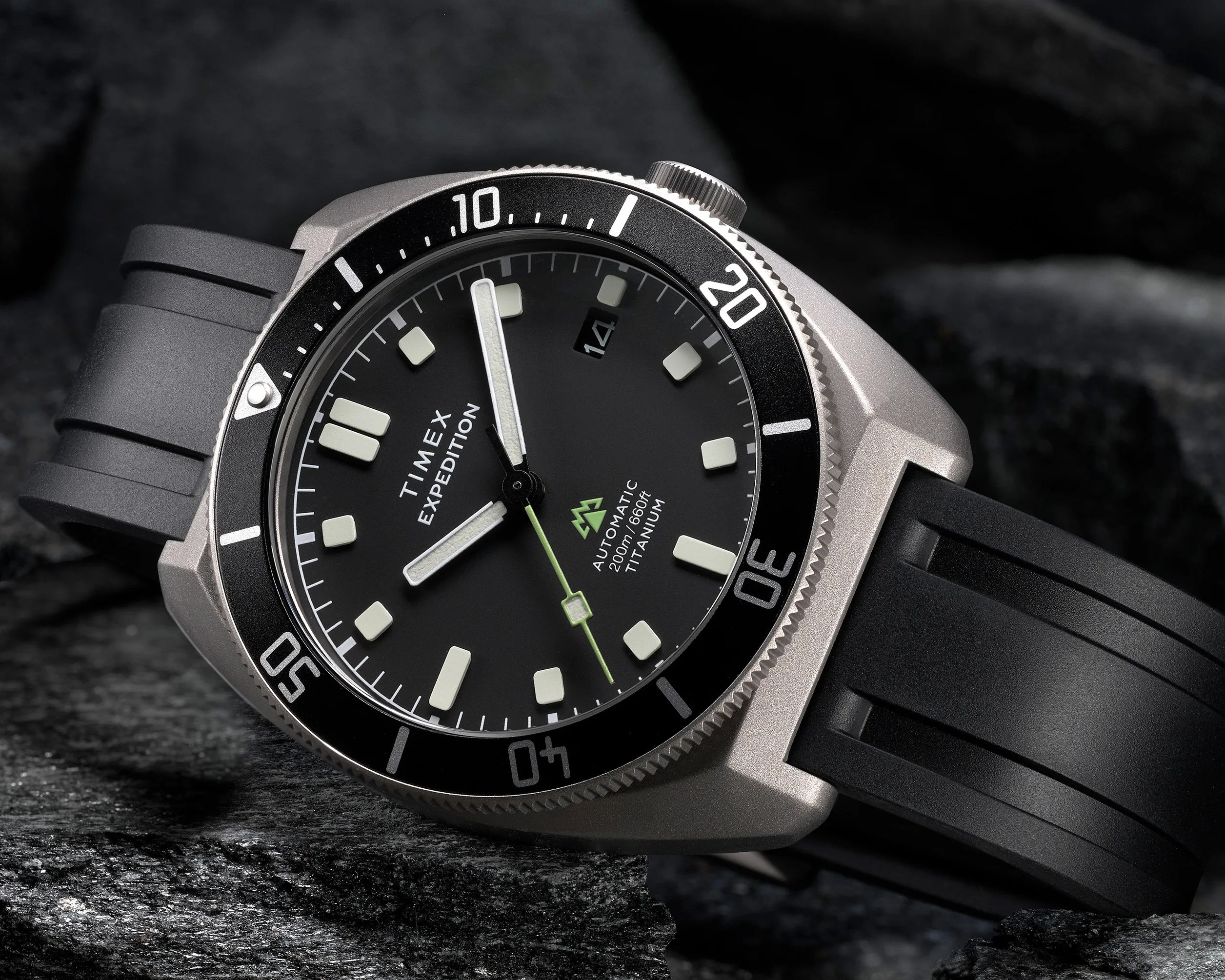 Timex's New Automatic Titanium Diver Is Guaranteed to Turn Heads | Gear ...