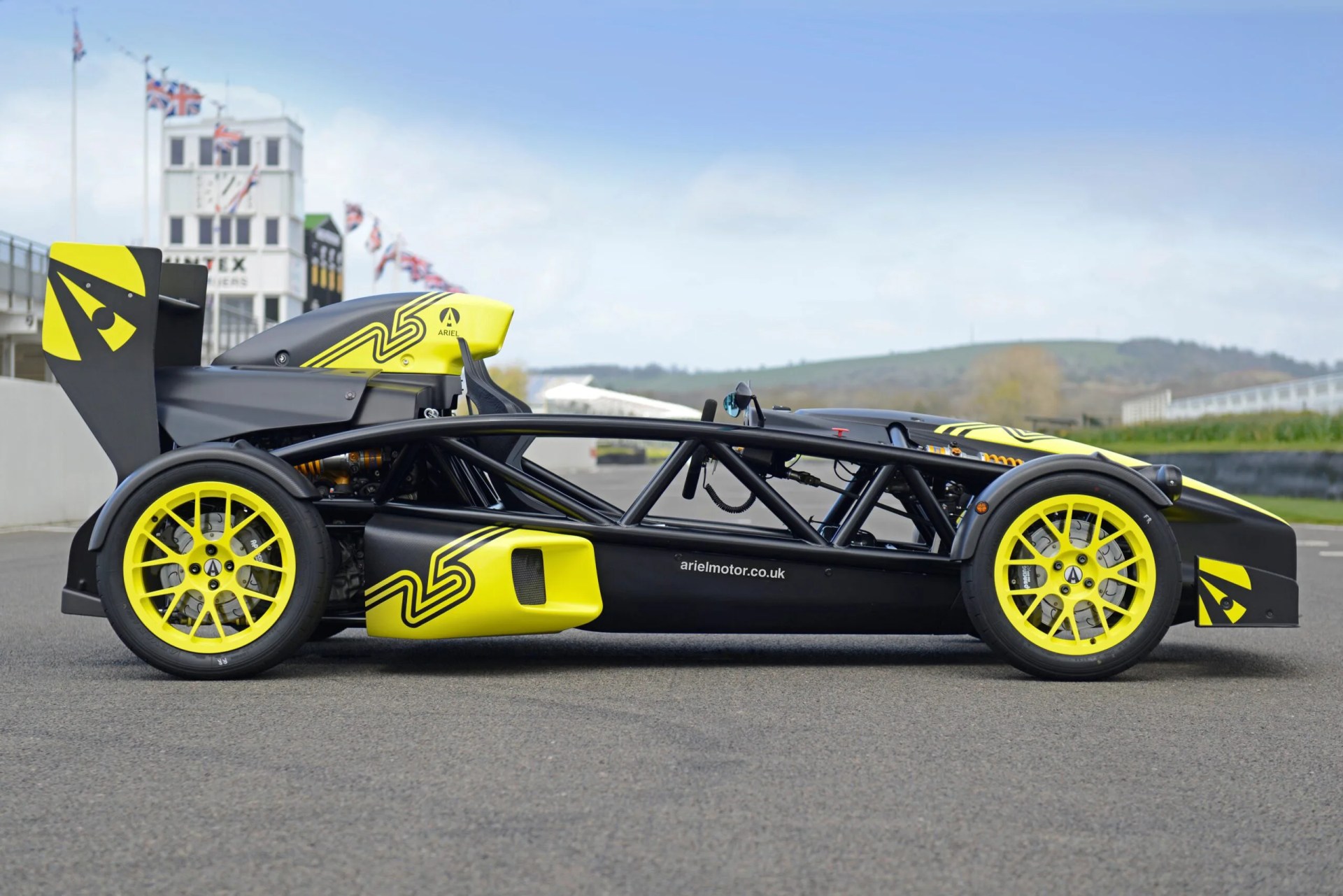 One of the World’s Most Dedicated Driver's Cars Just Reached Final-Boss ...