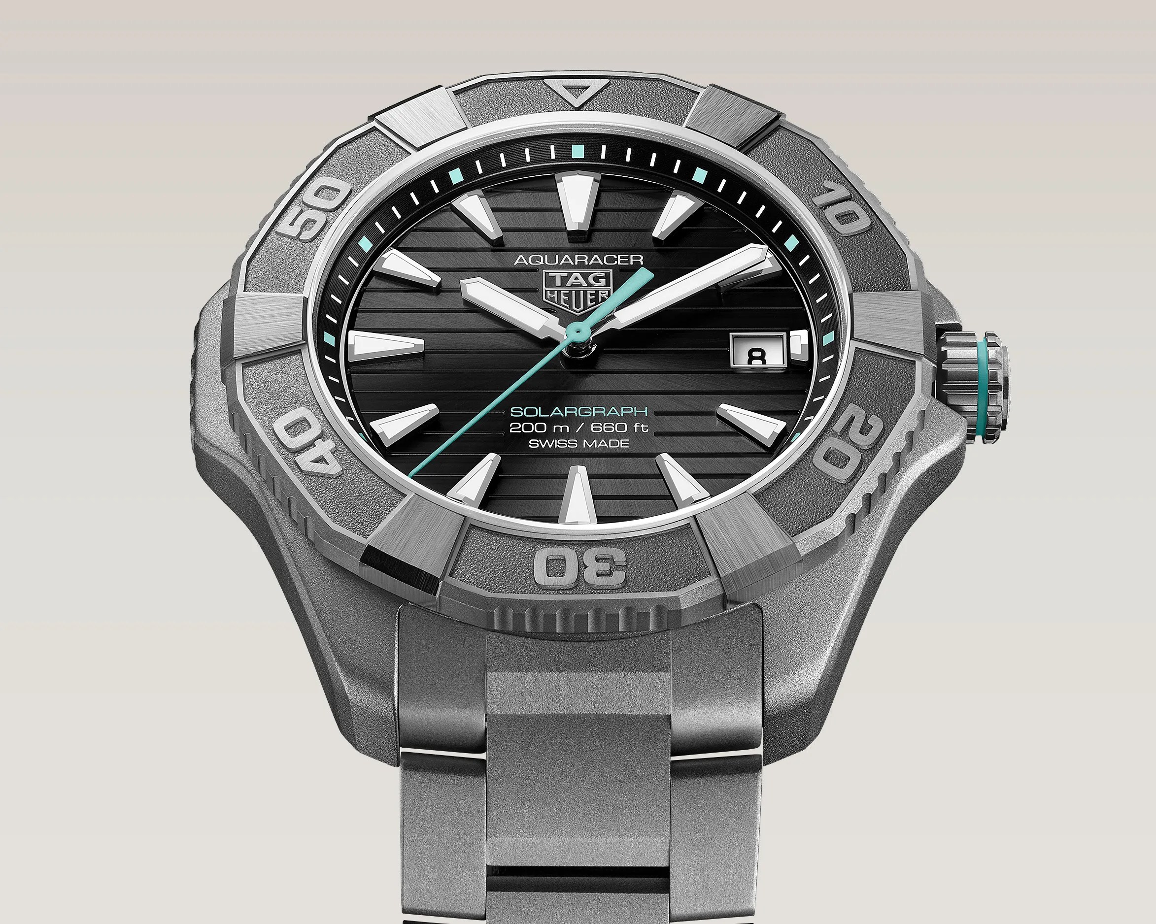 TAG Heuer's Entry-Level Dive Watch Gets a Sporty, 1980s-Inspired Revamp ...