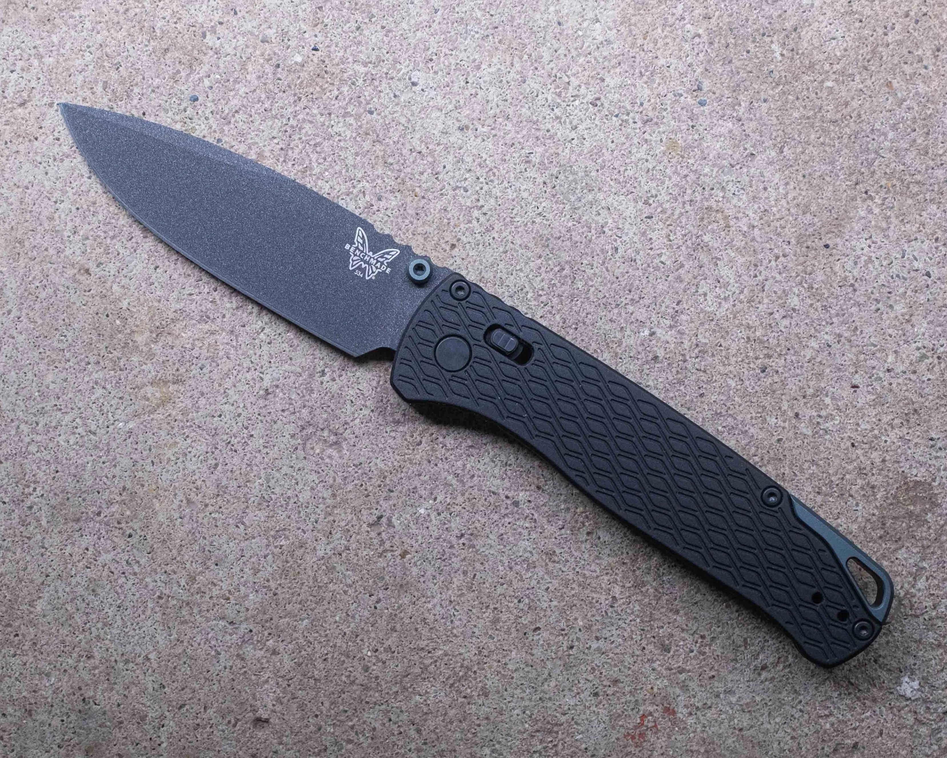 Benchmade’s Best EDC Knife Gets an Unprecedented Ultralight Overhaul ...